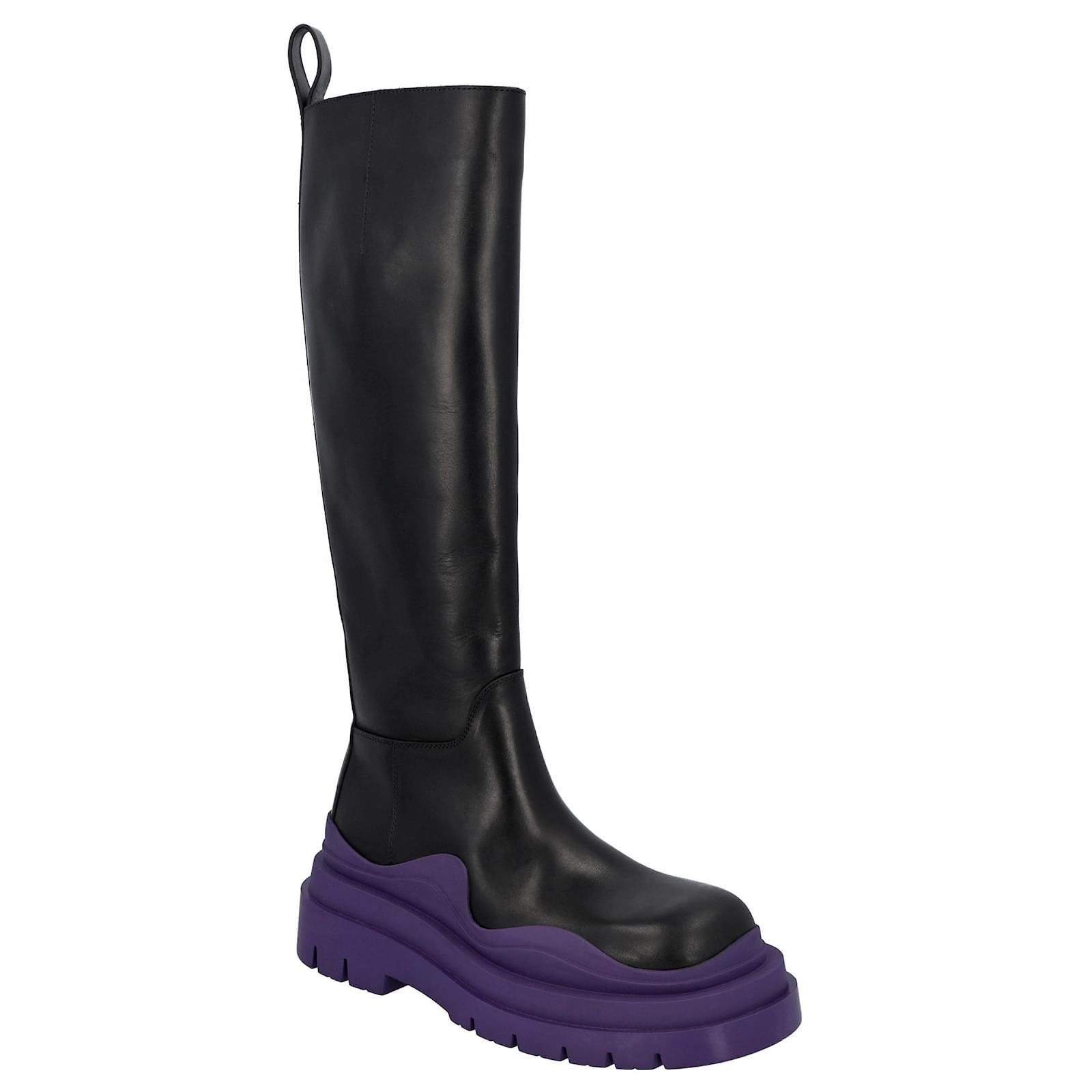 Bottega Veneta Femmes Tire Genou Bottes En Noir Et Prune Cuir Veau ...