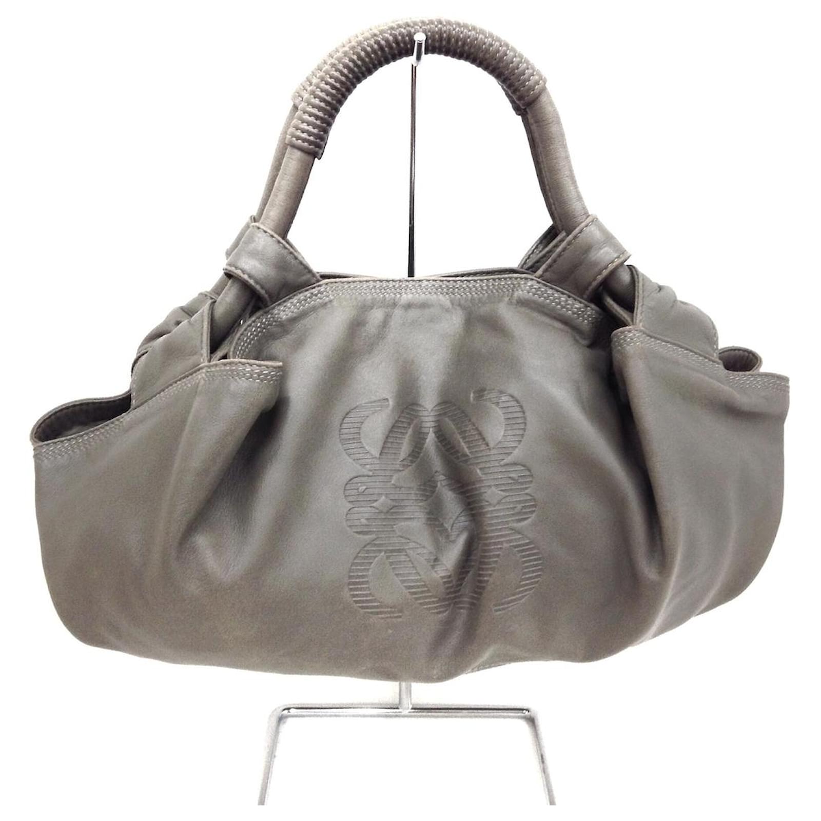 Loewe Handbag Grey Leather ref.494232 - Joli Closet