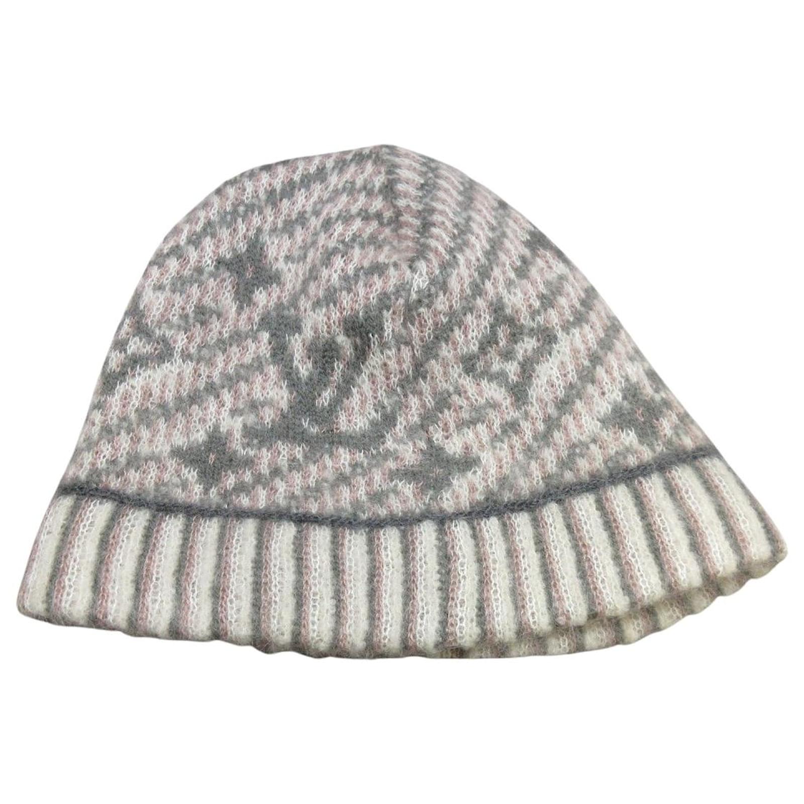 Louis Vuitton Hat Multiple colors Wool ref.500640 - Joli Closet