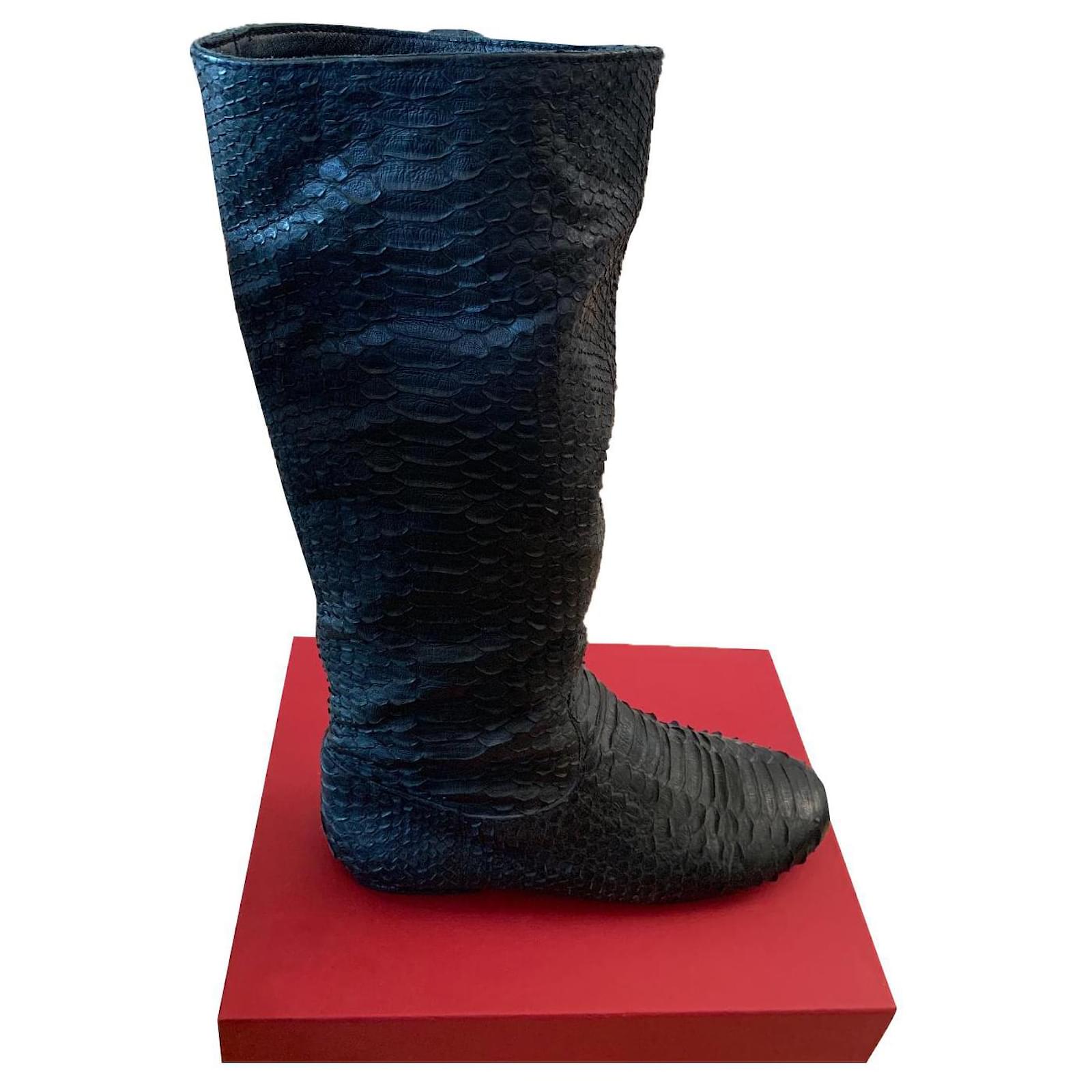 paire de botte plate en python noir tatoosh ref.507384 - Joli Closet