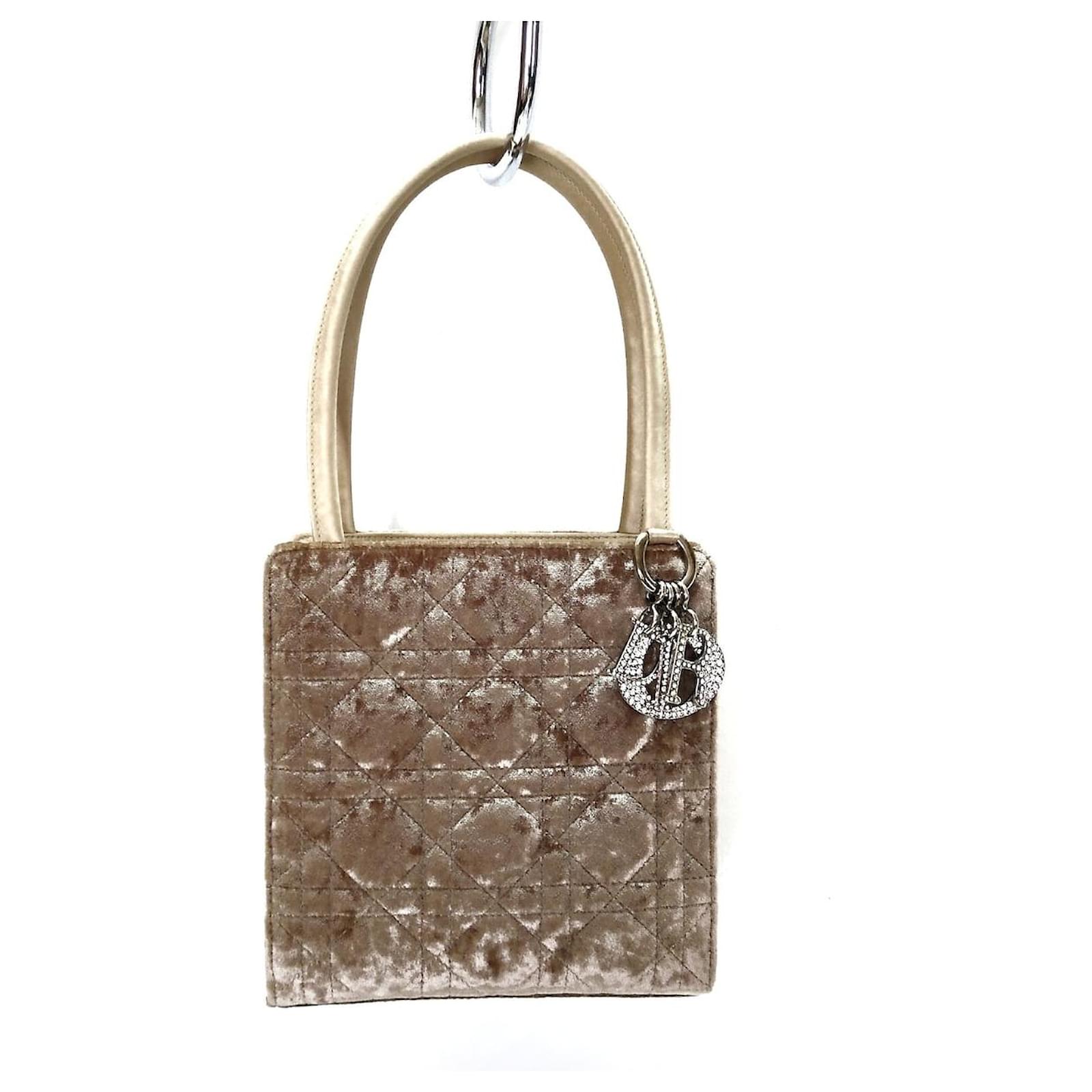 Dior Cannage stitch Beige Velvet ref.515210 - Joli Closet