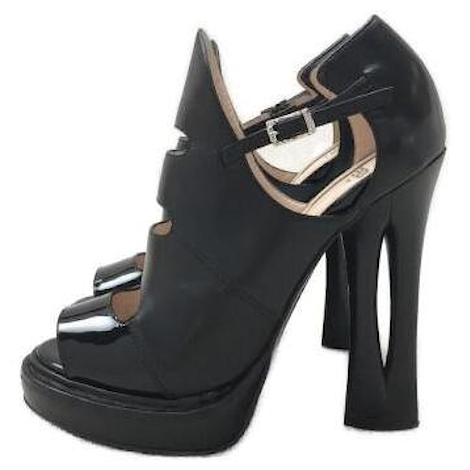 Fendi Heels Black ref.517839 - Joli Closet