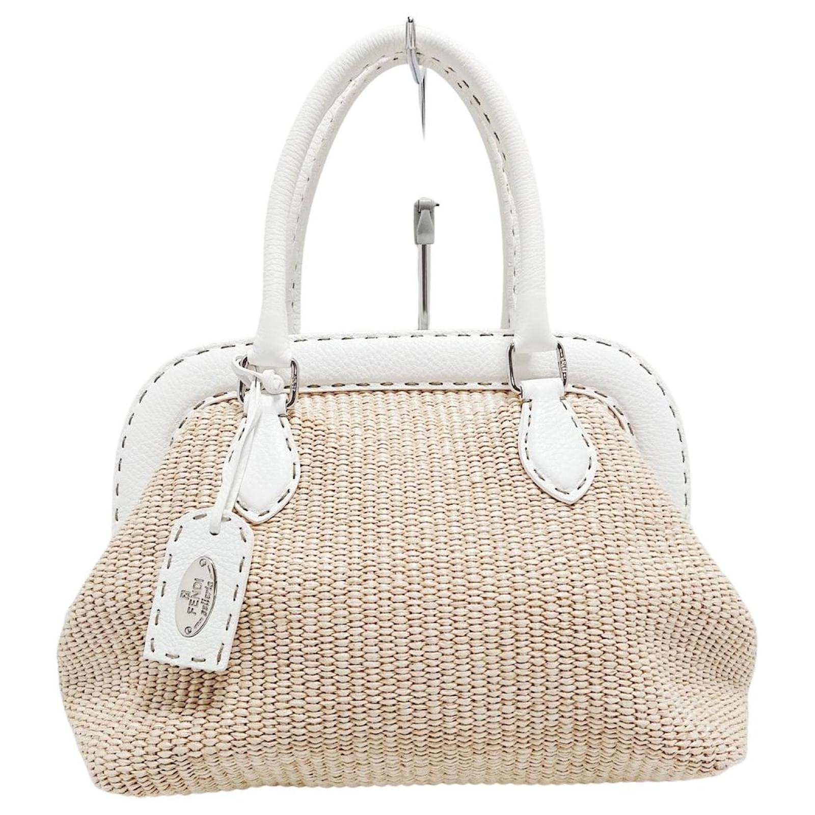Fendi Selleria Beige Synthetic ref.551886 - Joli Closet