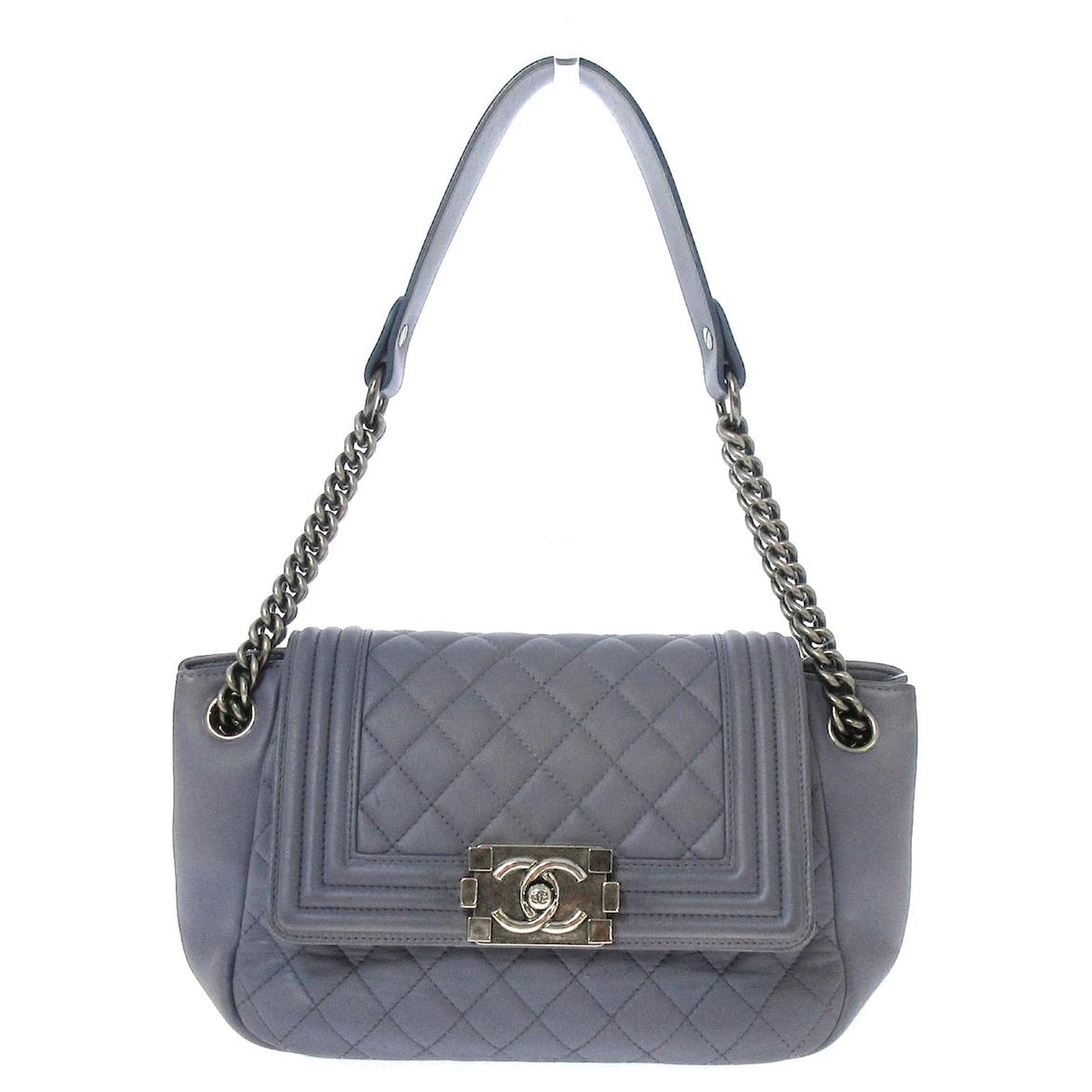 Chanel Boy Blue Leather ref.554825 - Joli Closet
