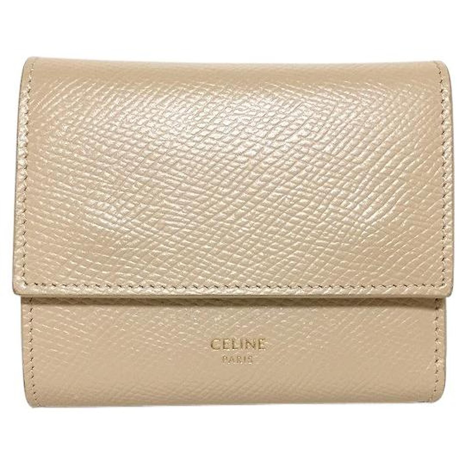 Céline Celine wallet Beige Leather ref.566618 - Joli Closet
