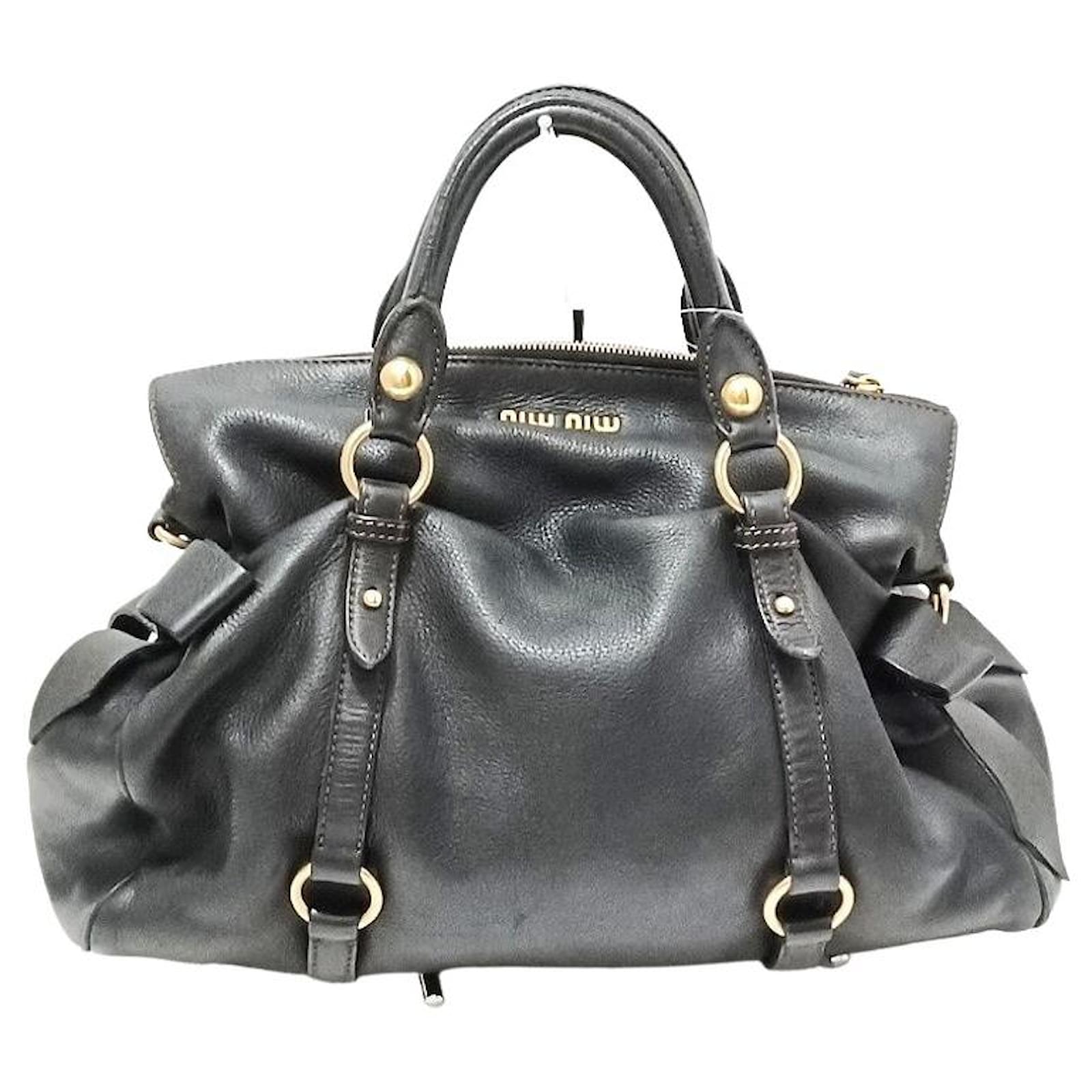 Miu Miu Handbag Black Leather ref.568027 - Joli Closet