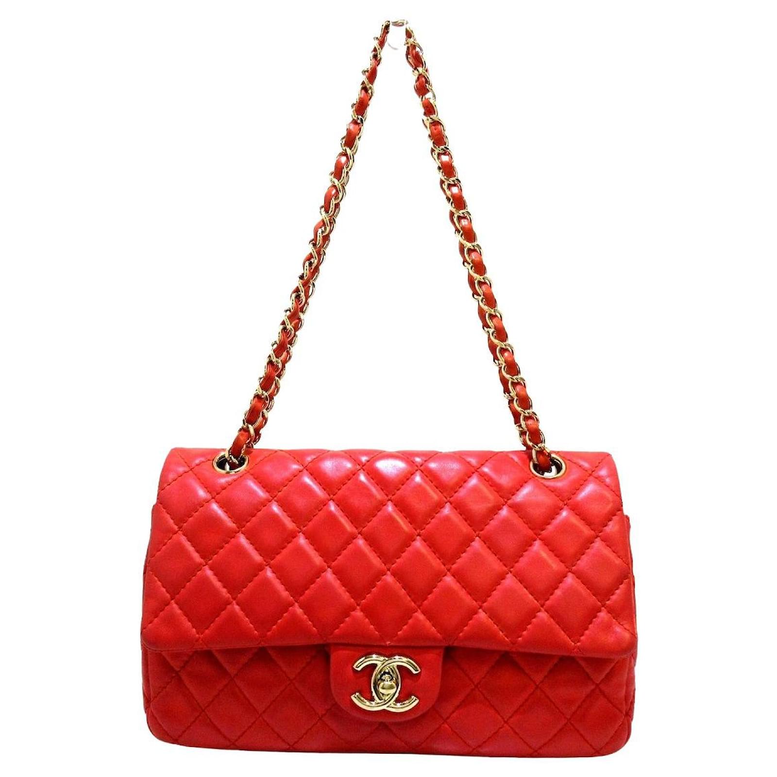 Chanel Timeless Red Leather ref.574637 - Joli Closet