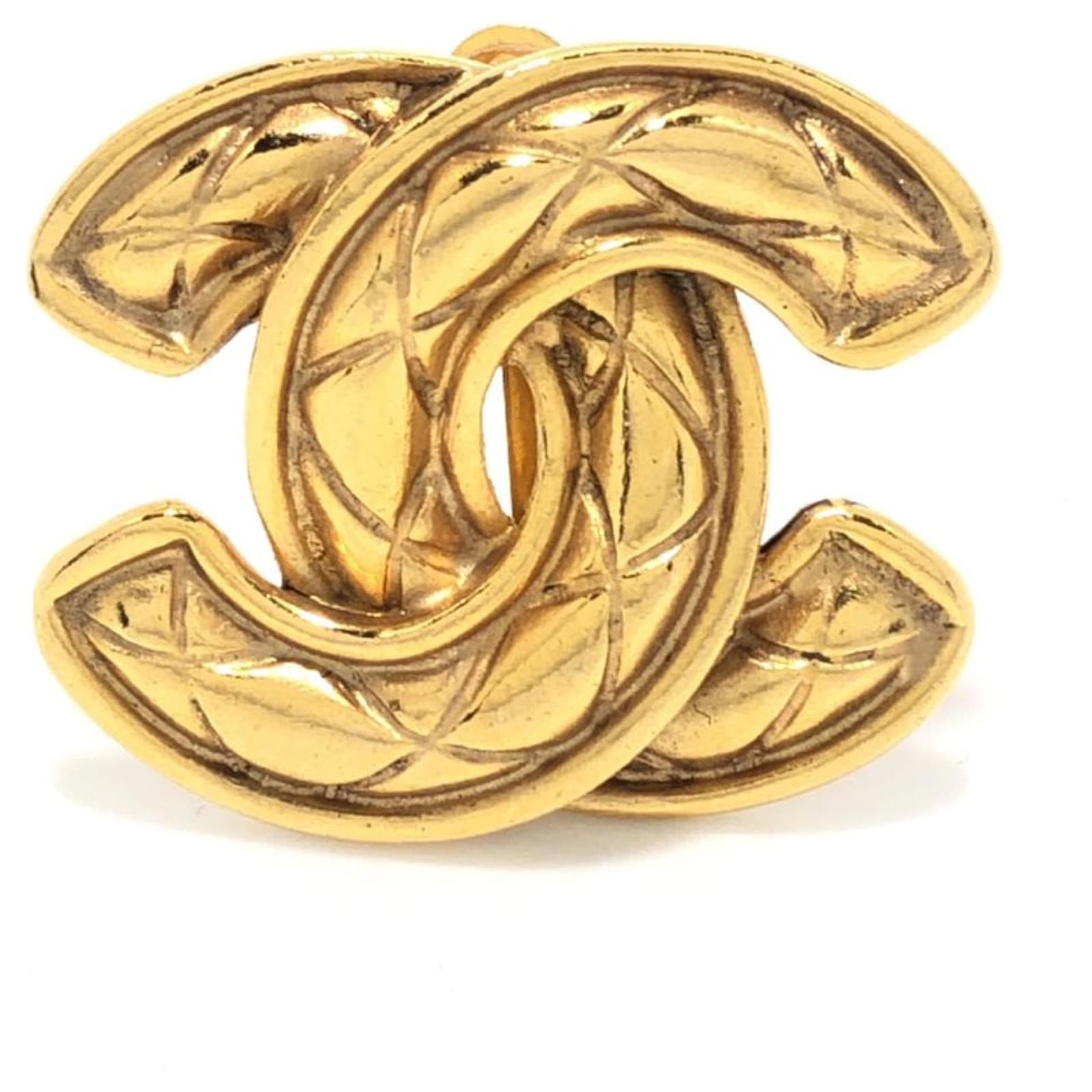 Chanel COCO Mark Golden Metal ref.586018 - Joli Closet