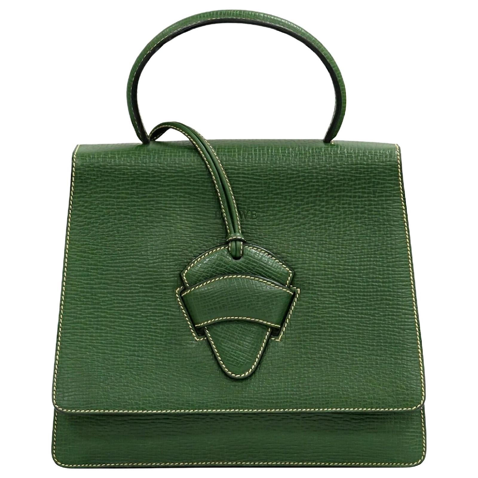 Loewe Barcelona Green Leather ref.591990 - Joli Closet