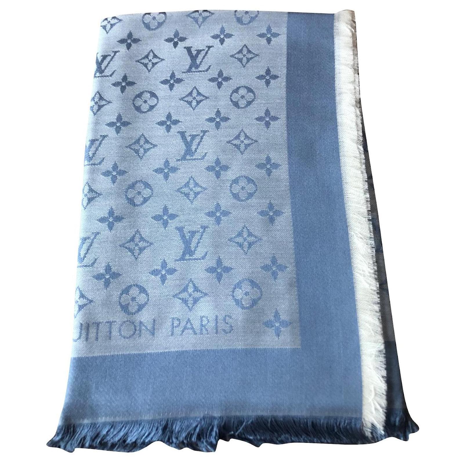 Louis Vuitton Châle denim Laine Bleu clair ref.595724 - Joli Closet