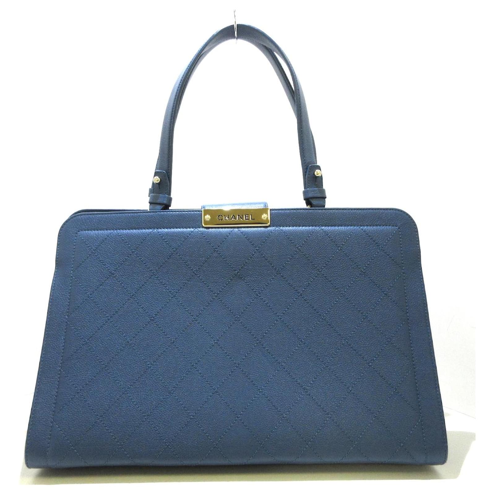 Chanel - Blue Leather ref.603515 - Joli Closet