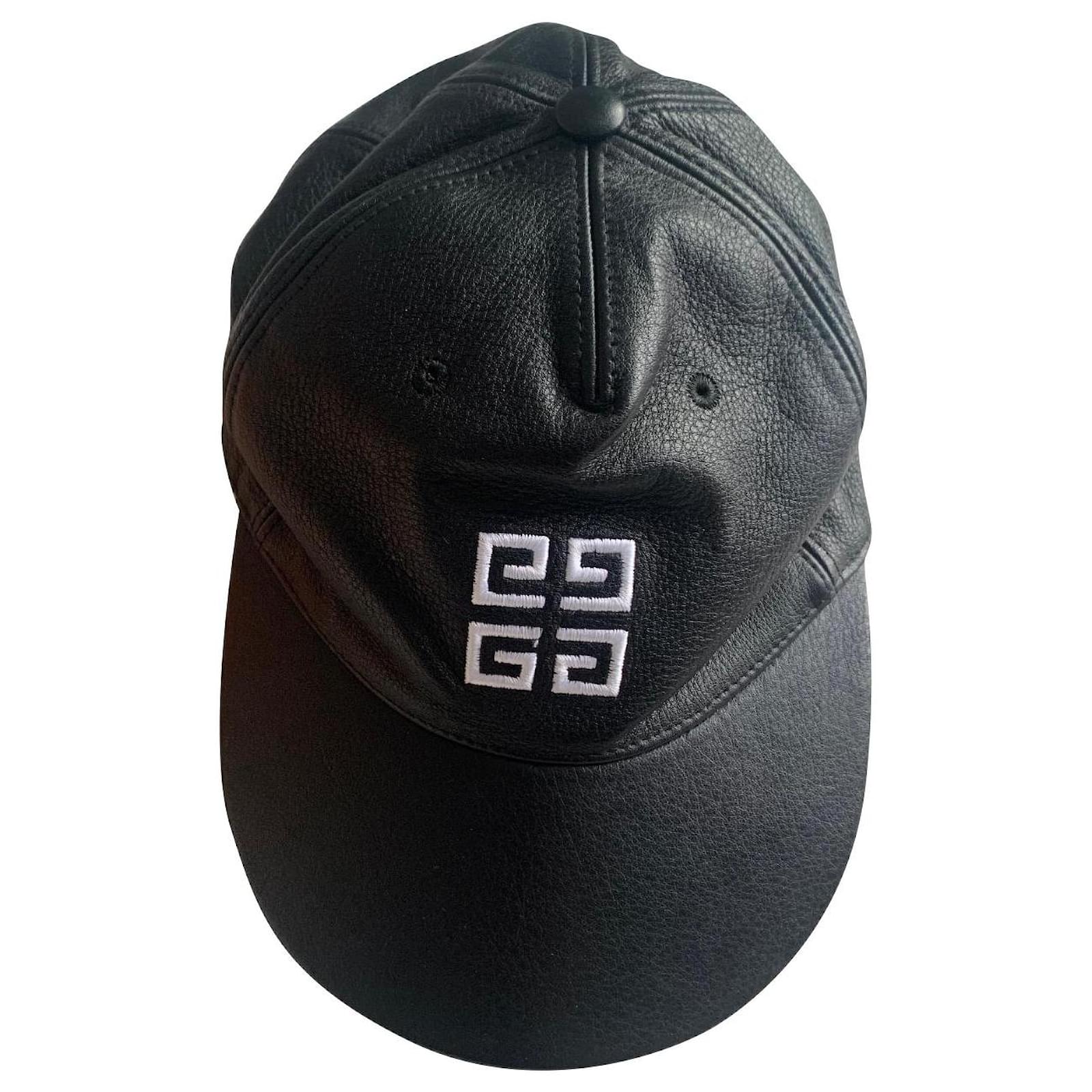 Givenchy Hats Black Leather ref.603809 - Joli Closet