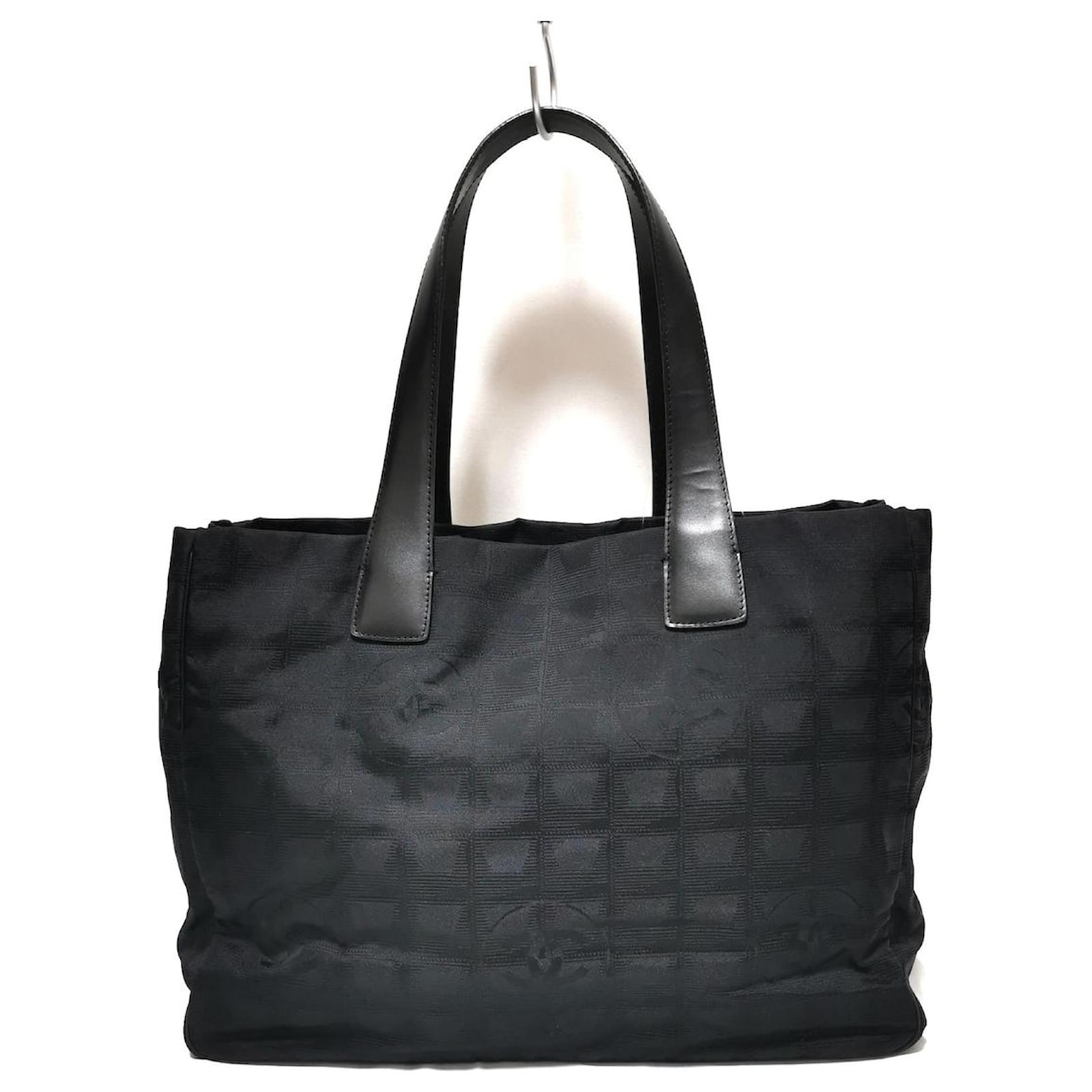 Chanel Travel line Black Synthetic ref.611355 - Joli Closet