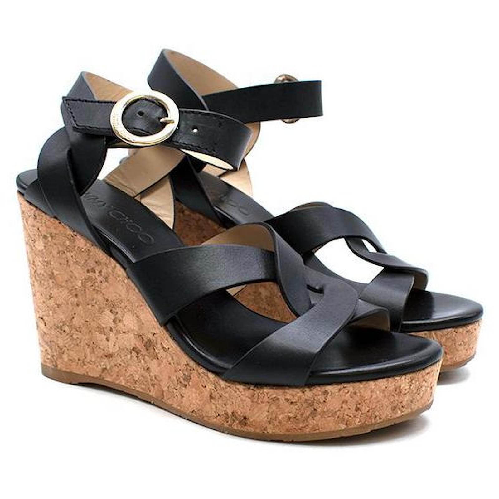Jimmy Choo Sandales à talons compensés en liège croisés en cuir noir ...