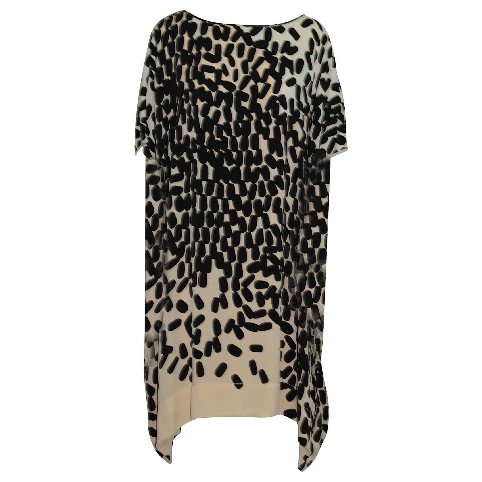 Diane Von Furstenberg Black One Shoulder Ruffle Front Top ref.615815 ...