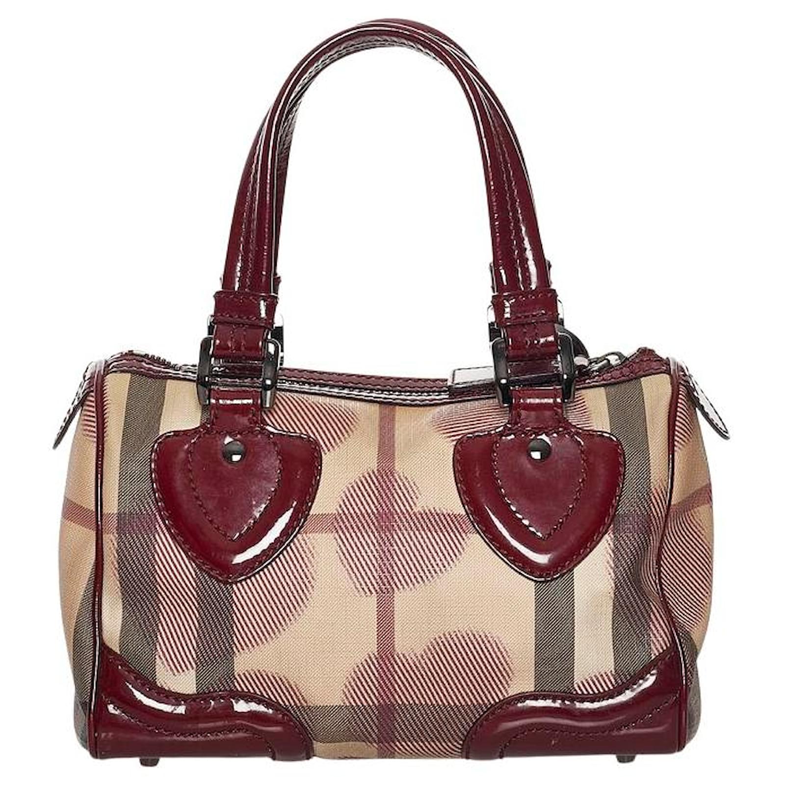 Burberry Nova Check Multiple colors Cloth ref.619122 - Joli Closet