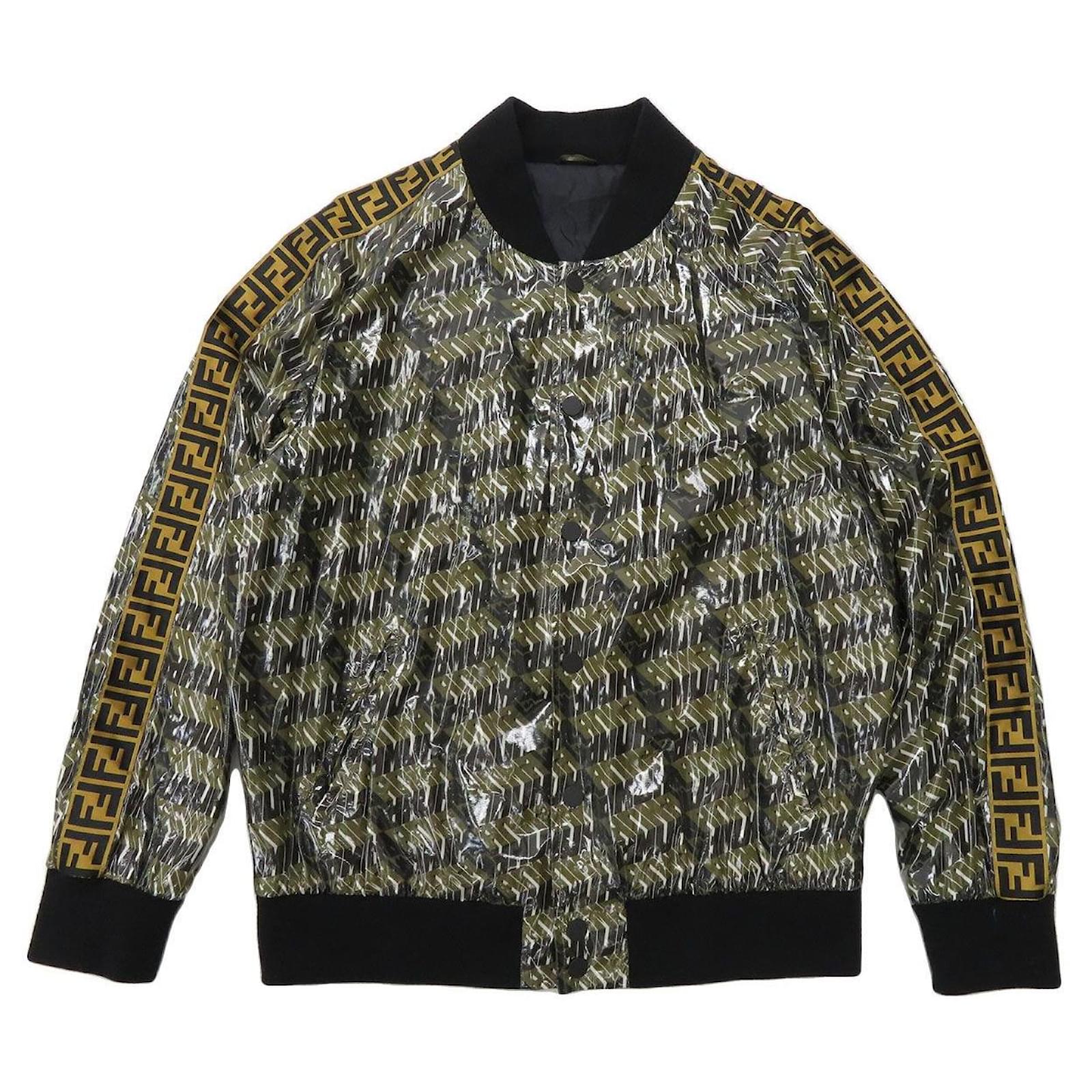 Fendi Zucca Pattern Coach Jacket Hombre FF Pattern Side Tape Logo Caqui ...