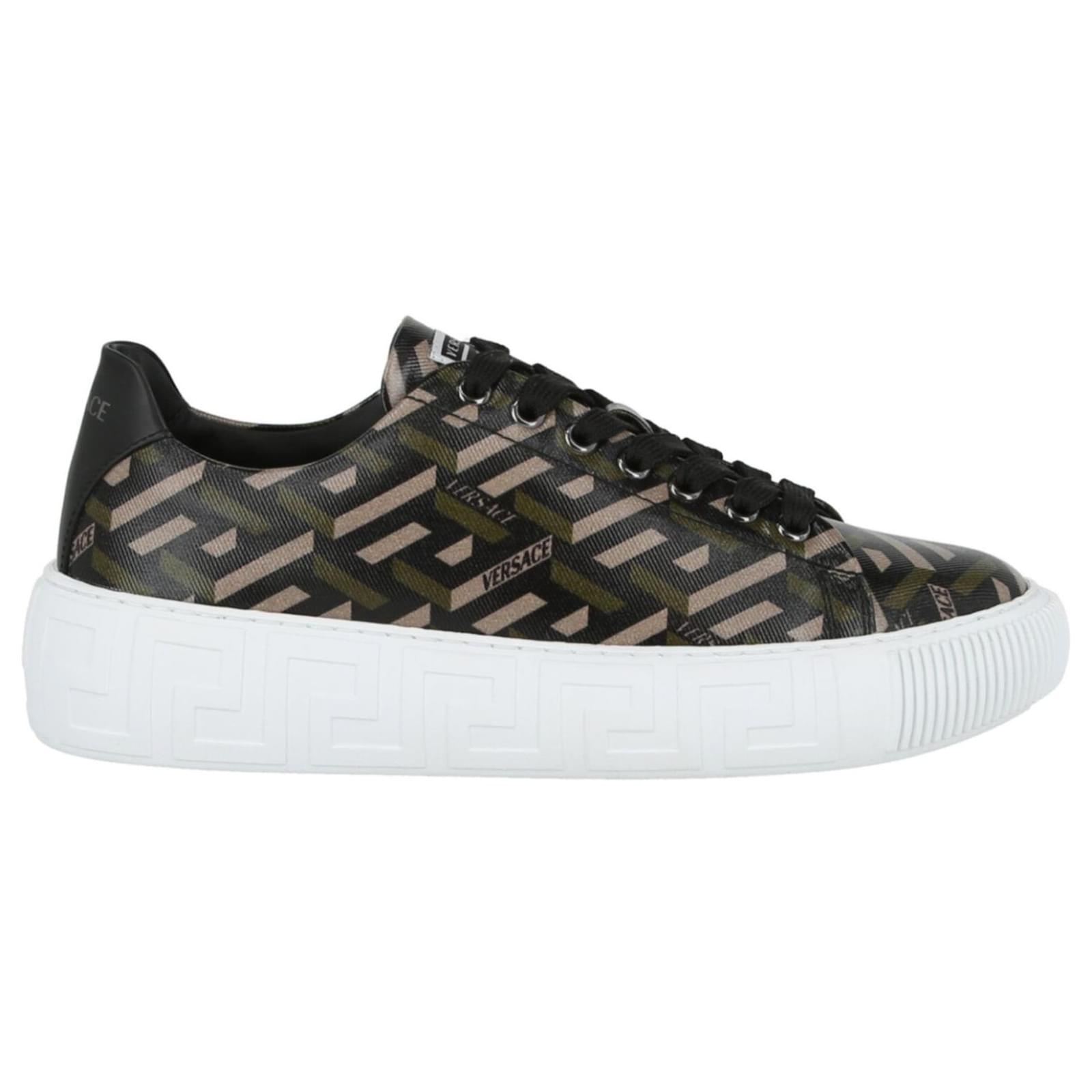 Versace La Greca Low-Top Sneakers Multiple colors ref.627773 - Joli Closet