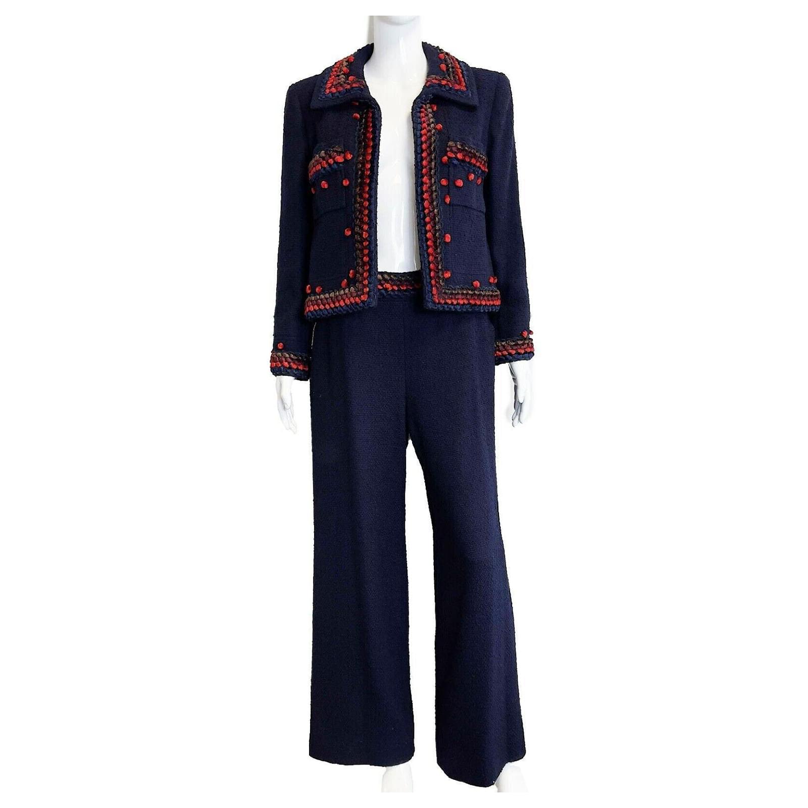 CHANEL- Vintage 90S 97A Boucle Jacket and Pant Set - Navy Blue Wool ref ...
