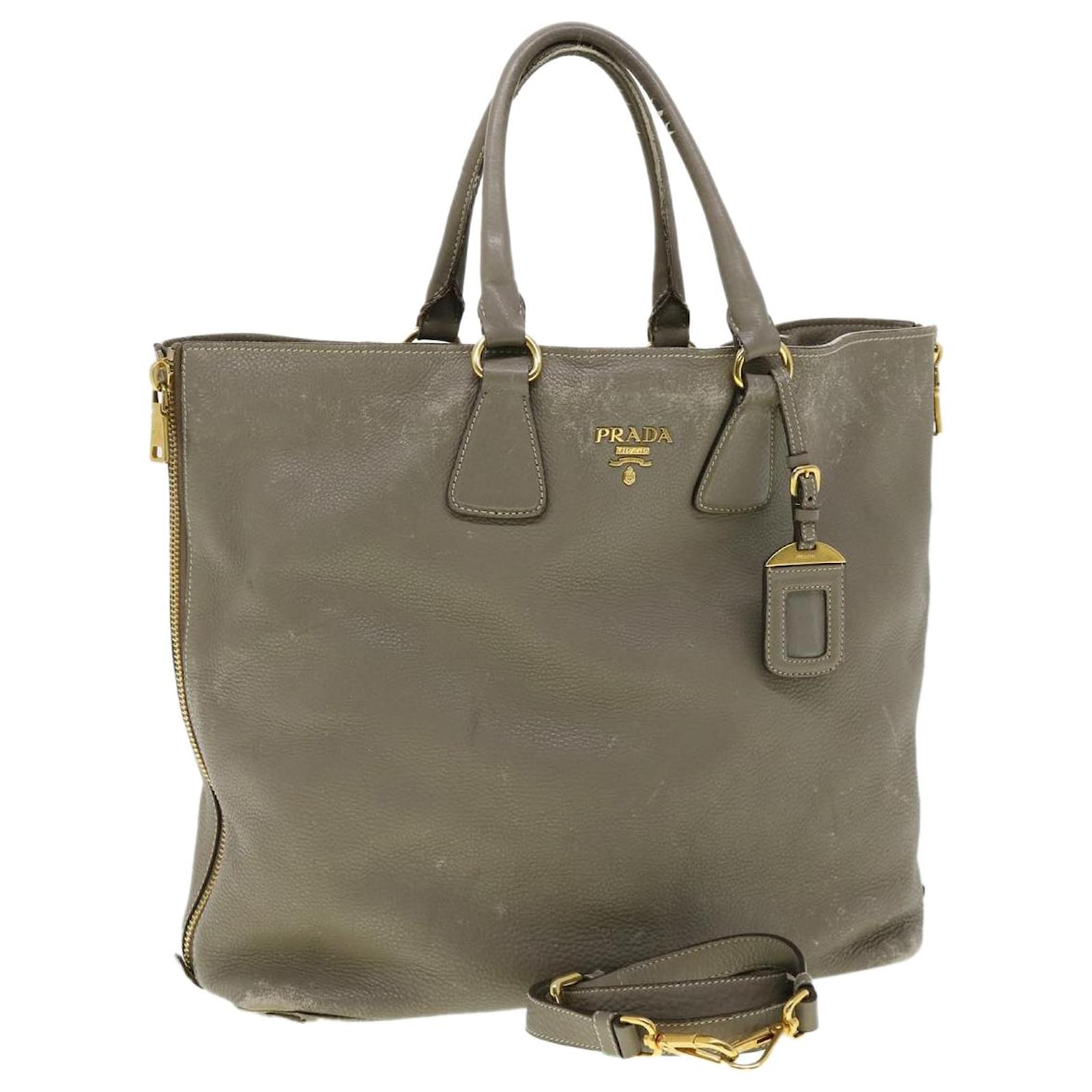 PRADA Sac à Main Cuir 2façon Grey Auth ar7369 Gris ref.633810 - Joli Closet