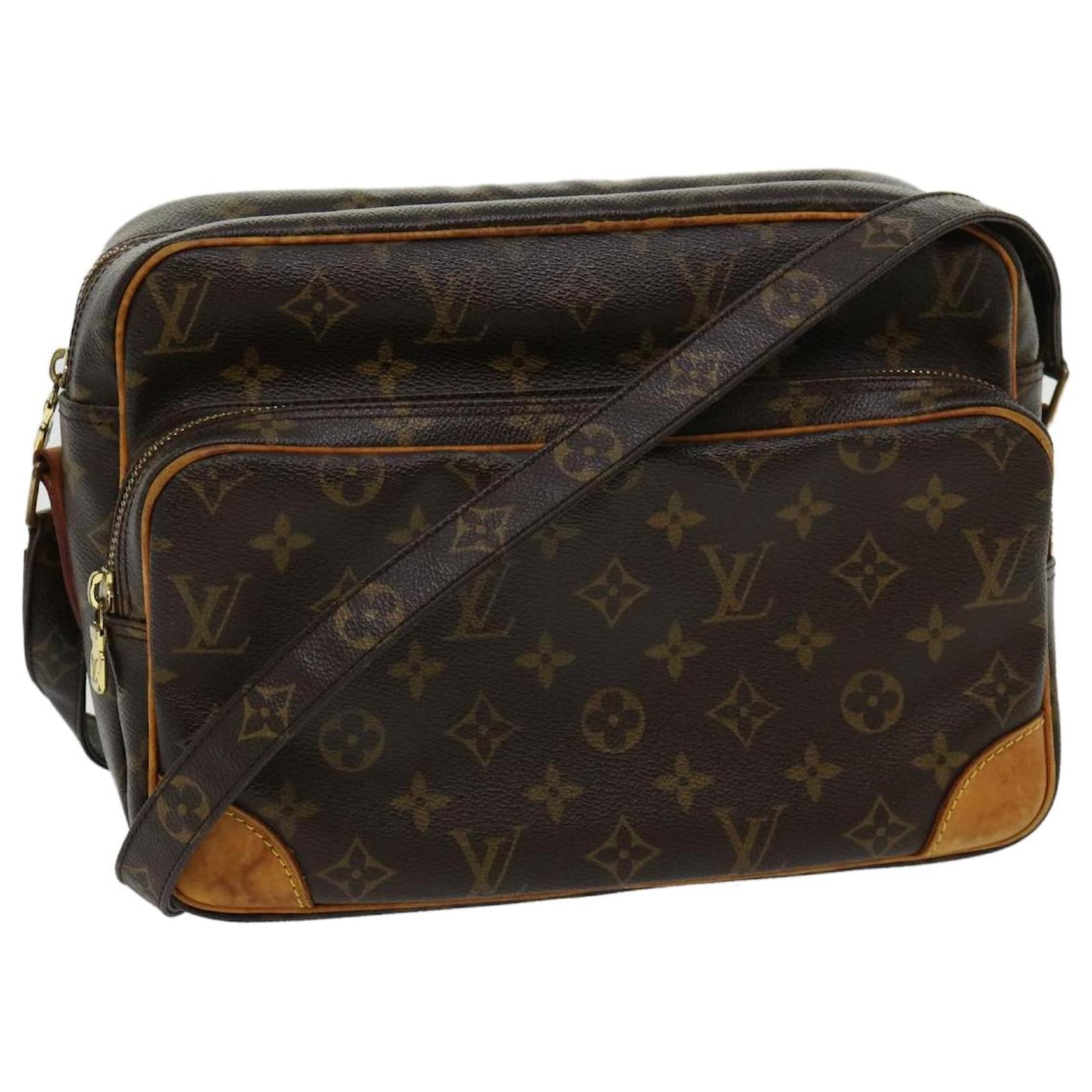 Louis Vuitton Nile Brown Cloth ref.637989 - Joli Closet