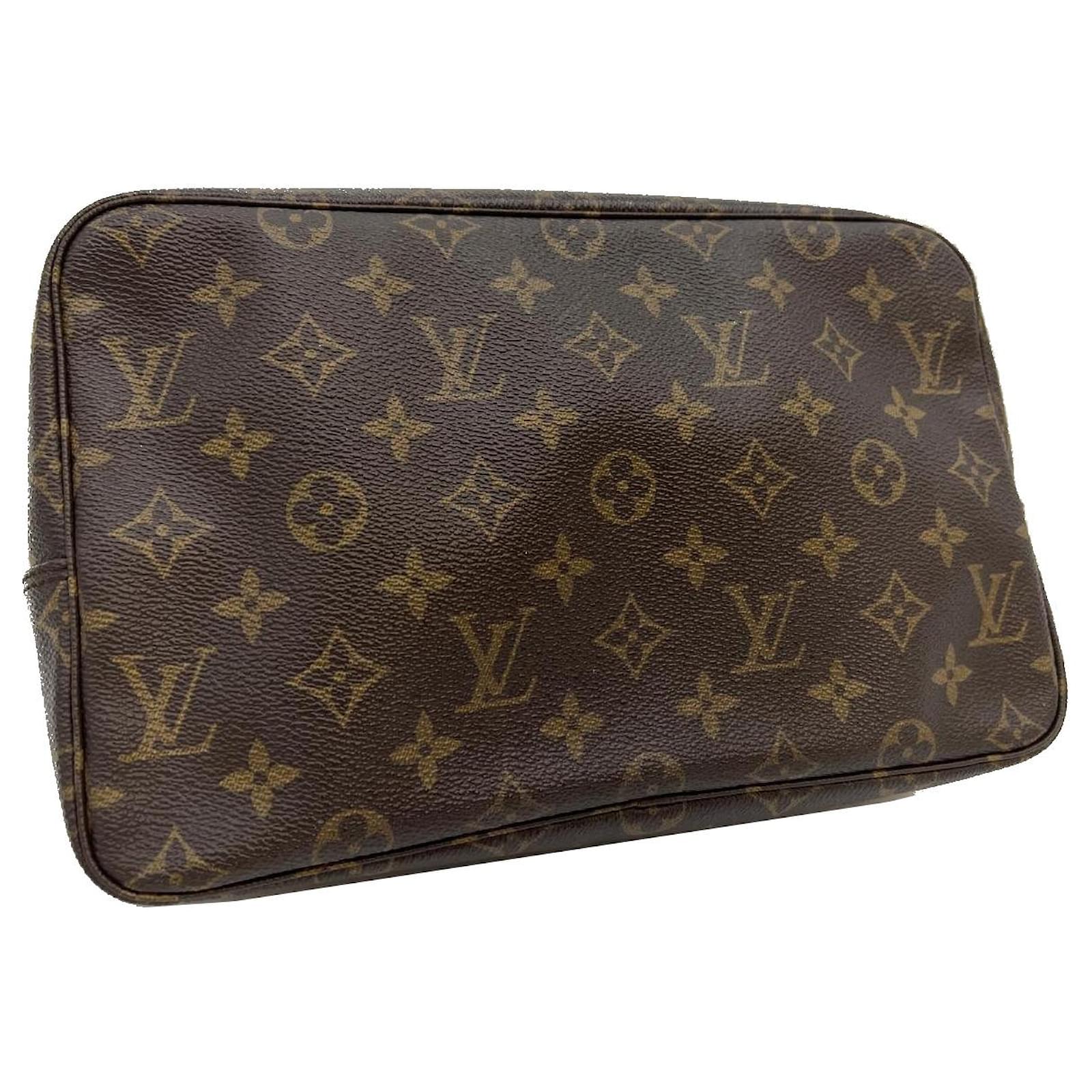 Louis Vuitton Monogram Trousse Toilette 28 Kupplungstasche M.47522 LV ...