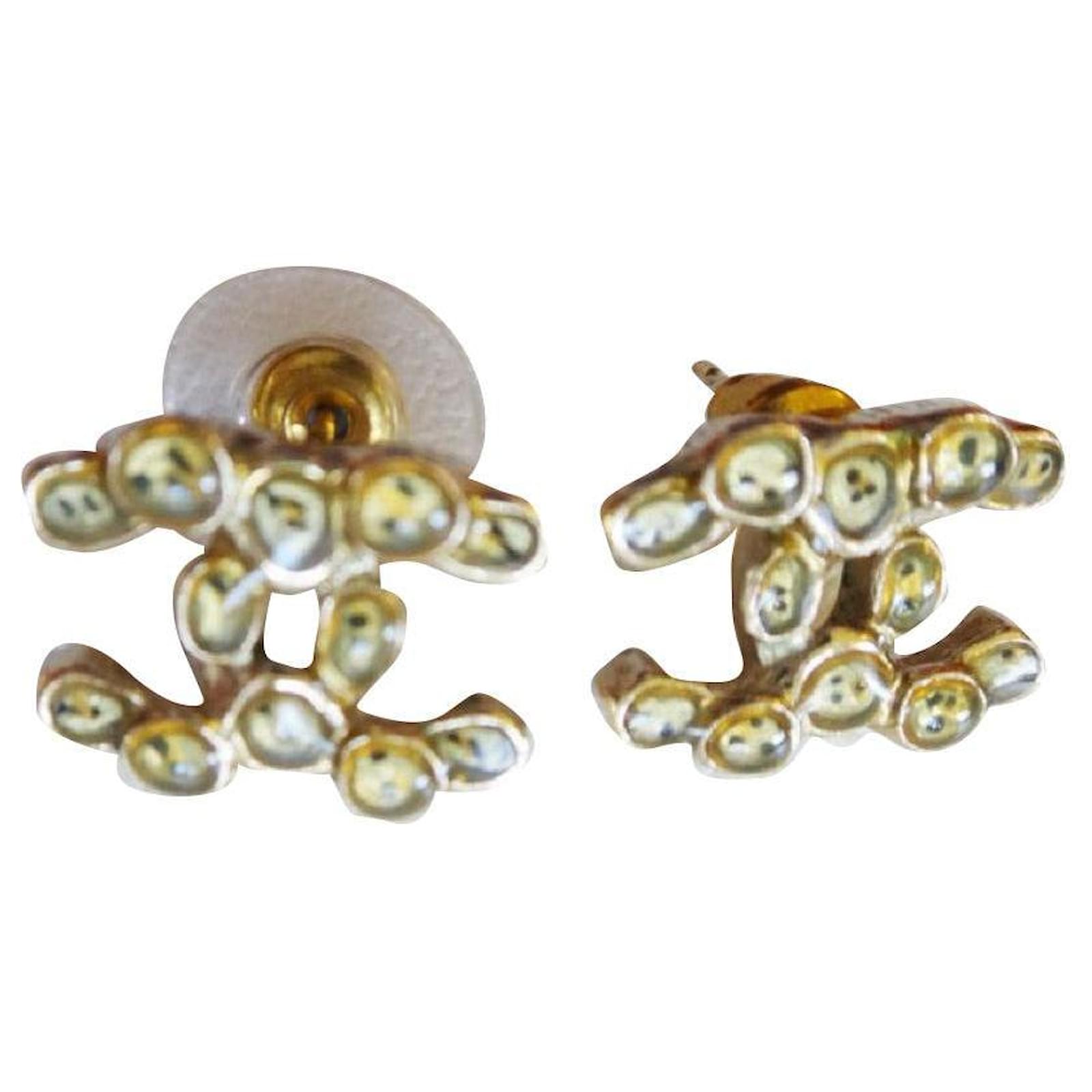 * CHANEL Boucles d'oreilles percées Chanel ici marque strass Lady's ...