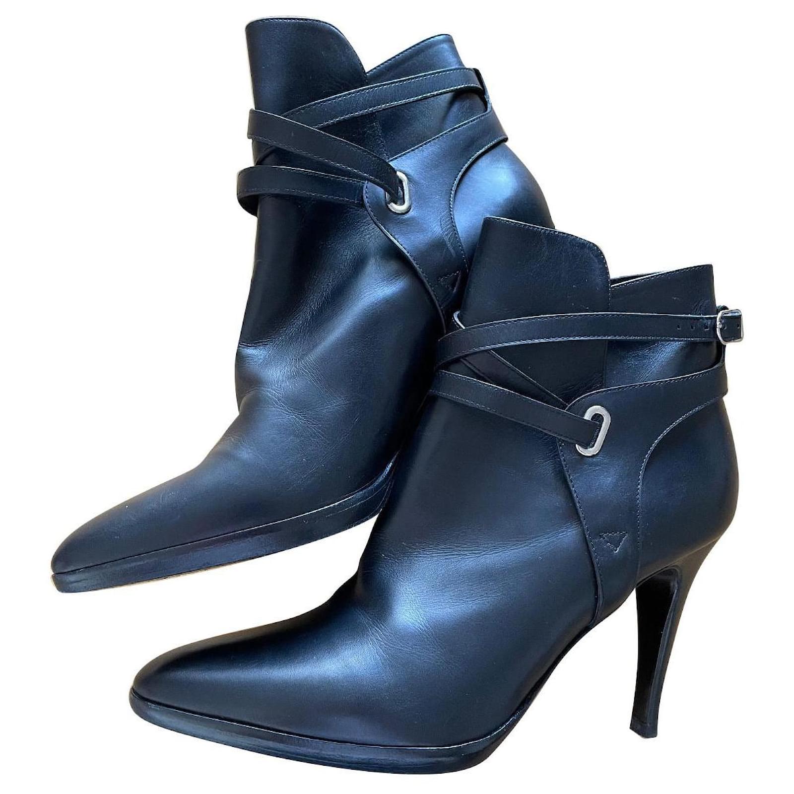 Hermès Leather strapped boots Black ref.657070 - Joli Closet