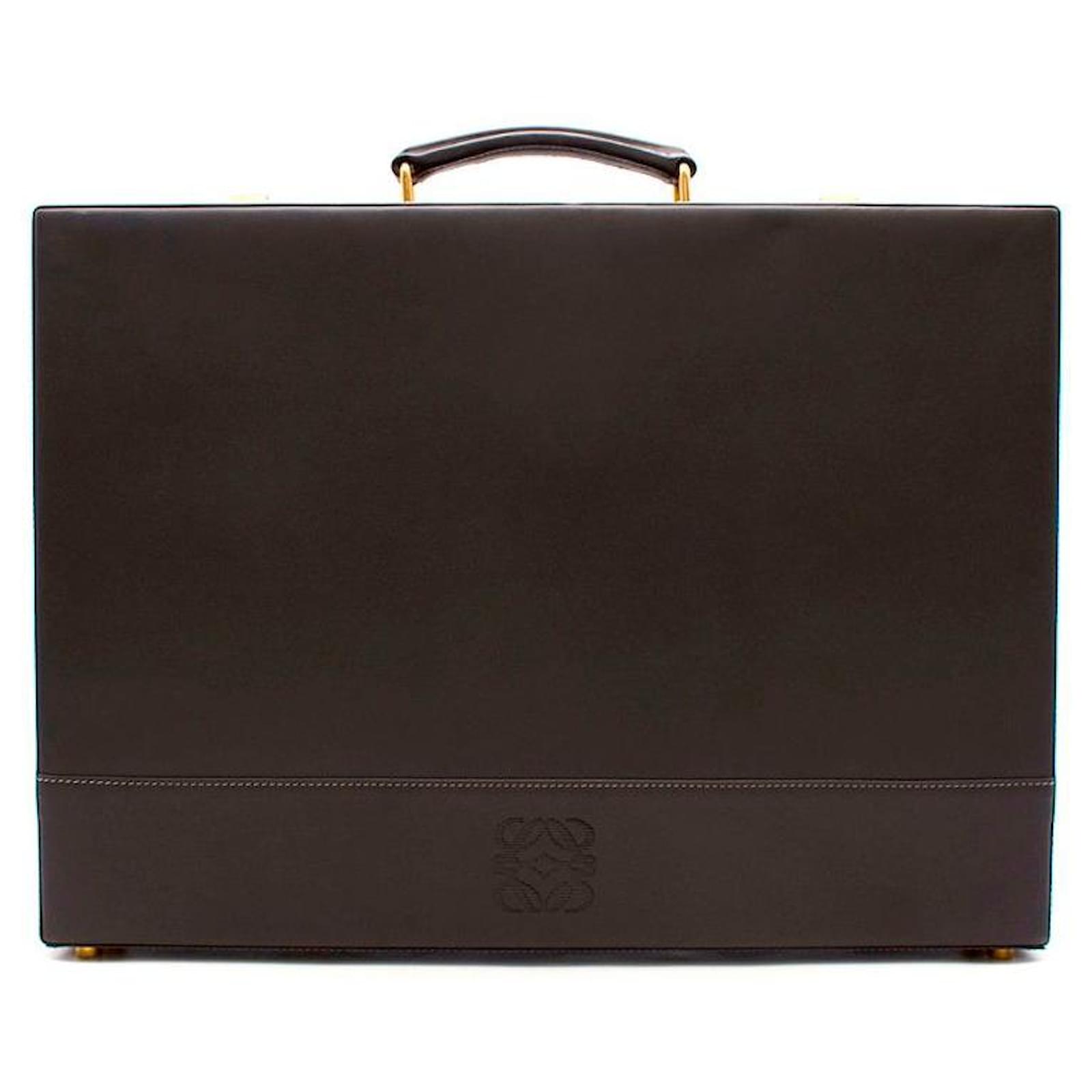 Loewe Grey Leather Vintage Briefcase ref.664802 - Joli Closet