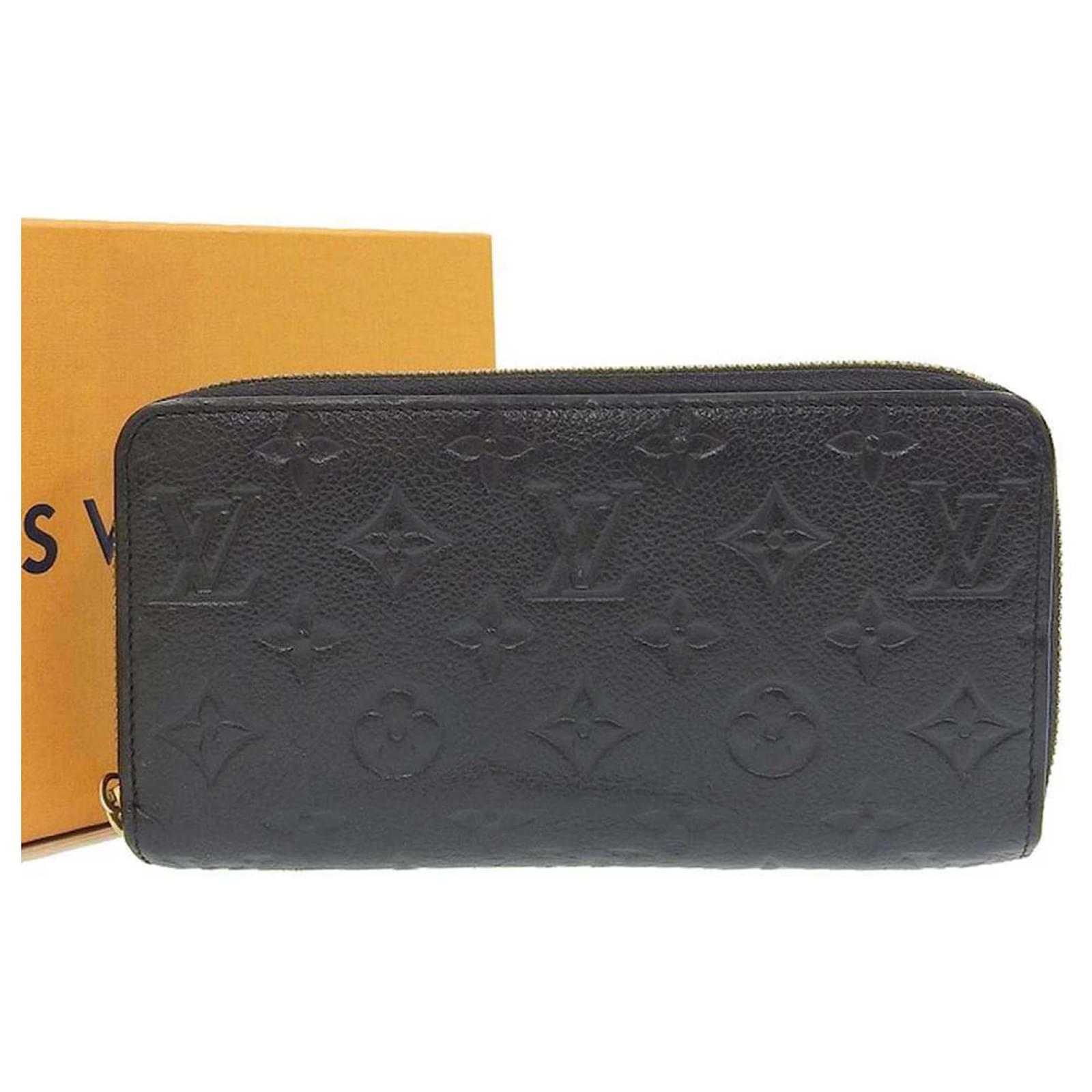 Louis Vuitton Zippy Wallet Black Cloth ref.664873 - Joli Closet