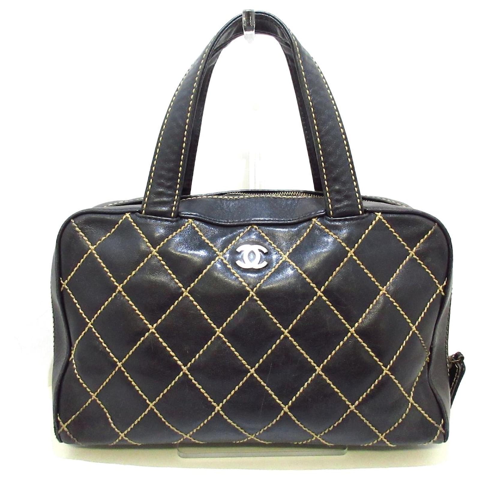 Chanel Wild Stitch Black Leather ref.666517 - Joli Closet