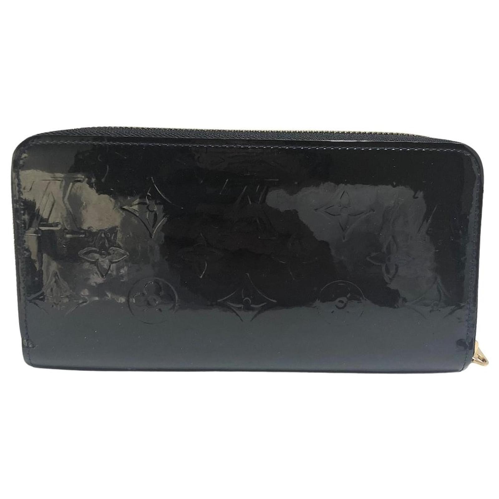 Louis Vuitton Zippy Wallet Black Patent leather ref.667964 - Joli Closet