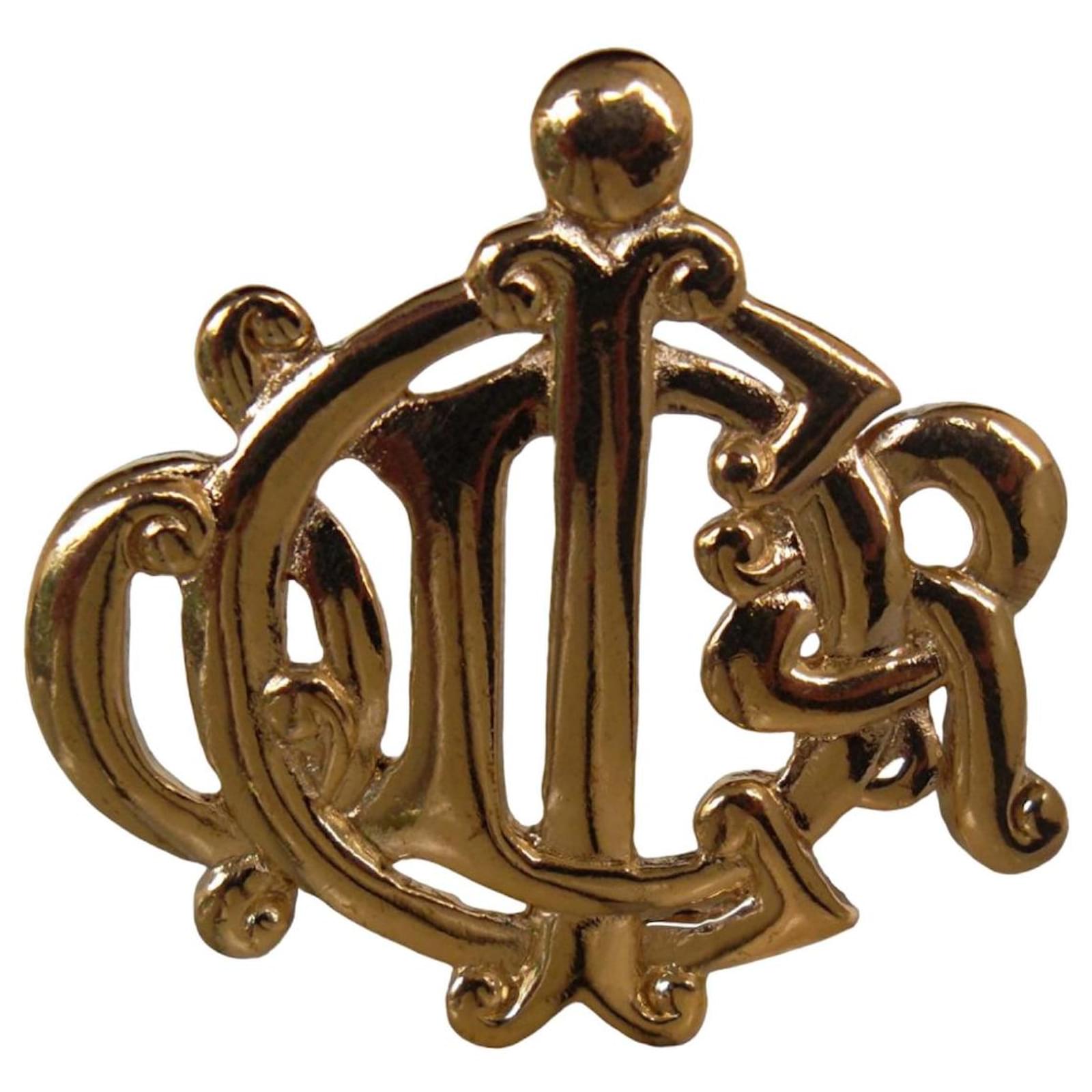 Dior COLLECTOR LOGO BROOCH Golden Gold-plated ref.670101 - Joli Closet