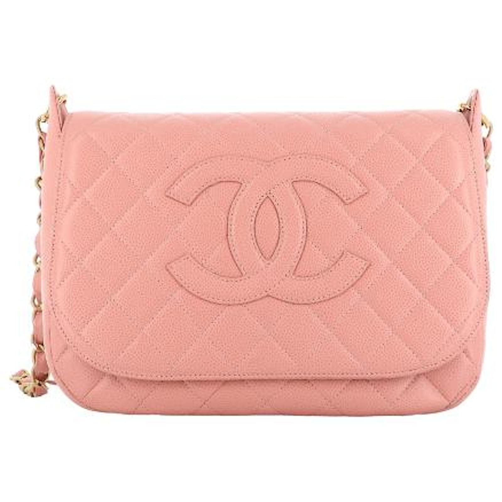 Chanel Logo CC Pink Leather ref.672889 - Joli Closet