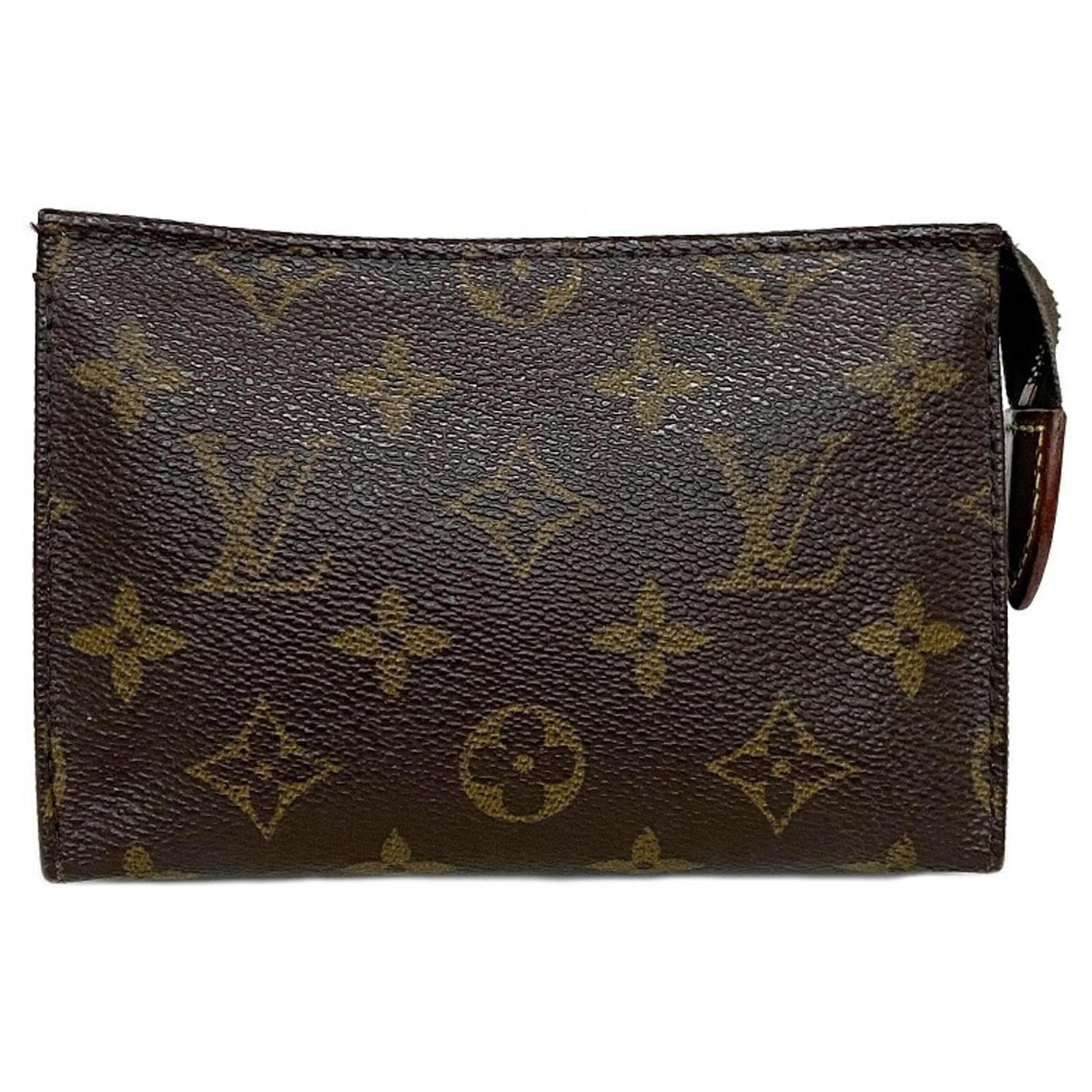 Louis Vuitton Poche Toilette