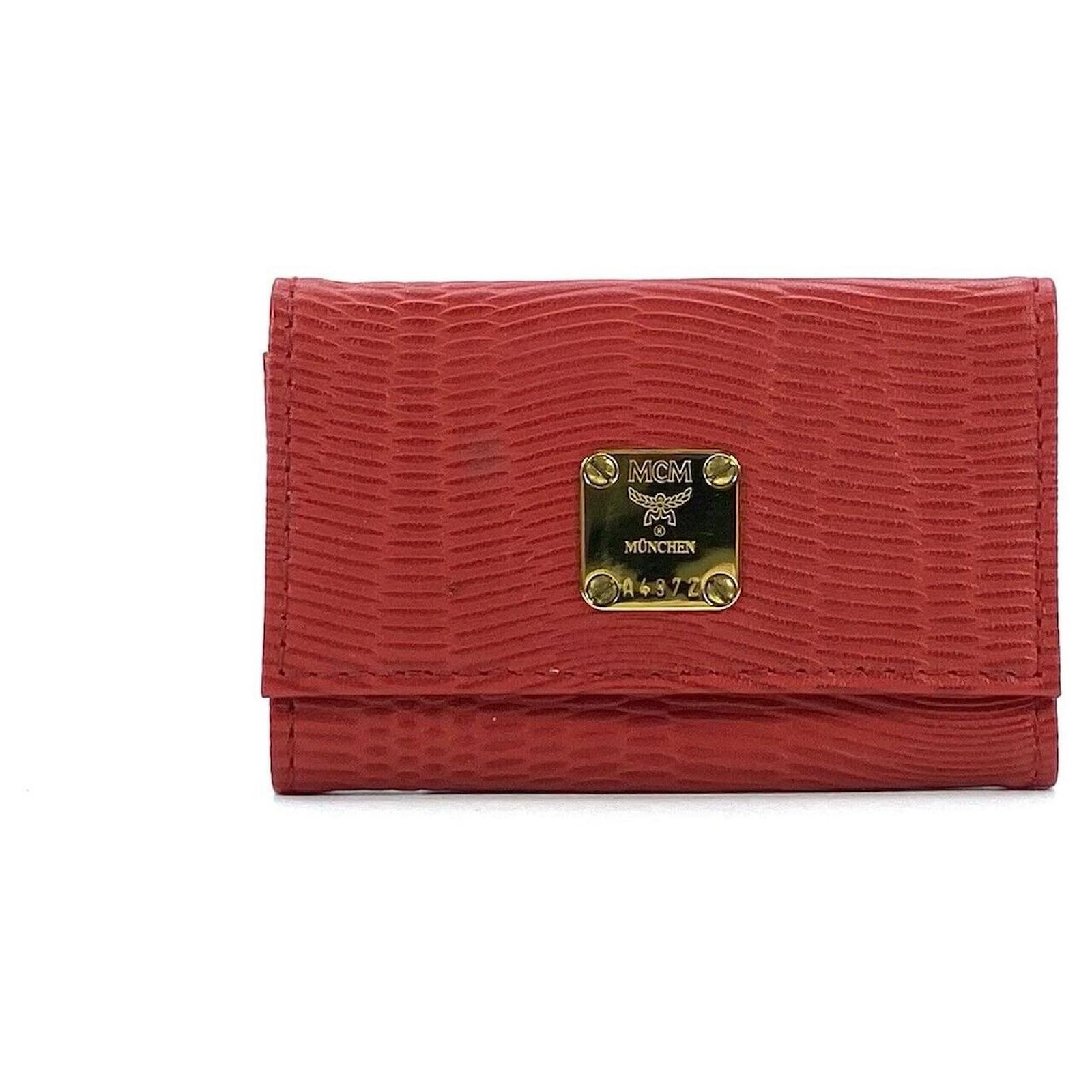MCM VINTAGE MINI KEY CASE RED Leather ref.683825 - Joli Closet