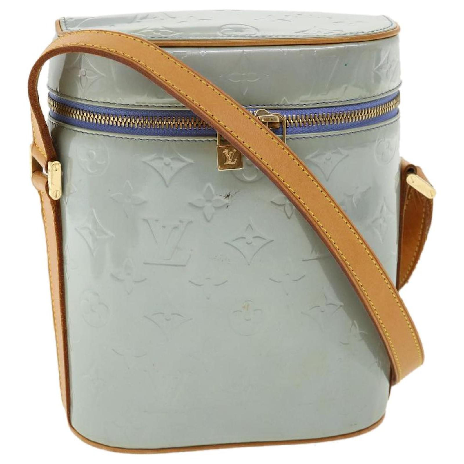 Louis Vuitton Sullivan Blue Patent leather ref.687750 - Joli Closet