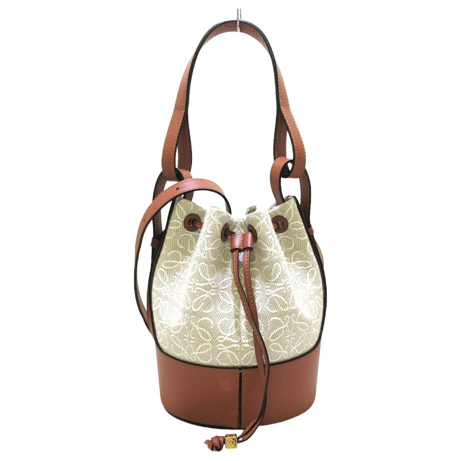 Loewe Balloon Multiple colors Cloth ref.688337 - Joli Closet