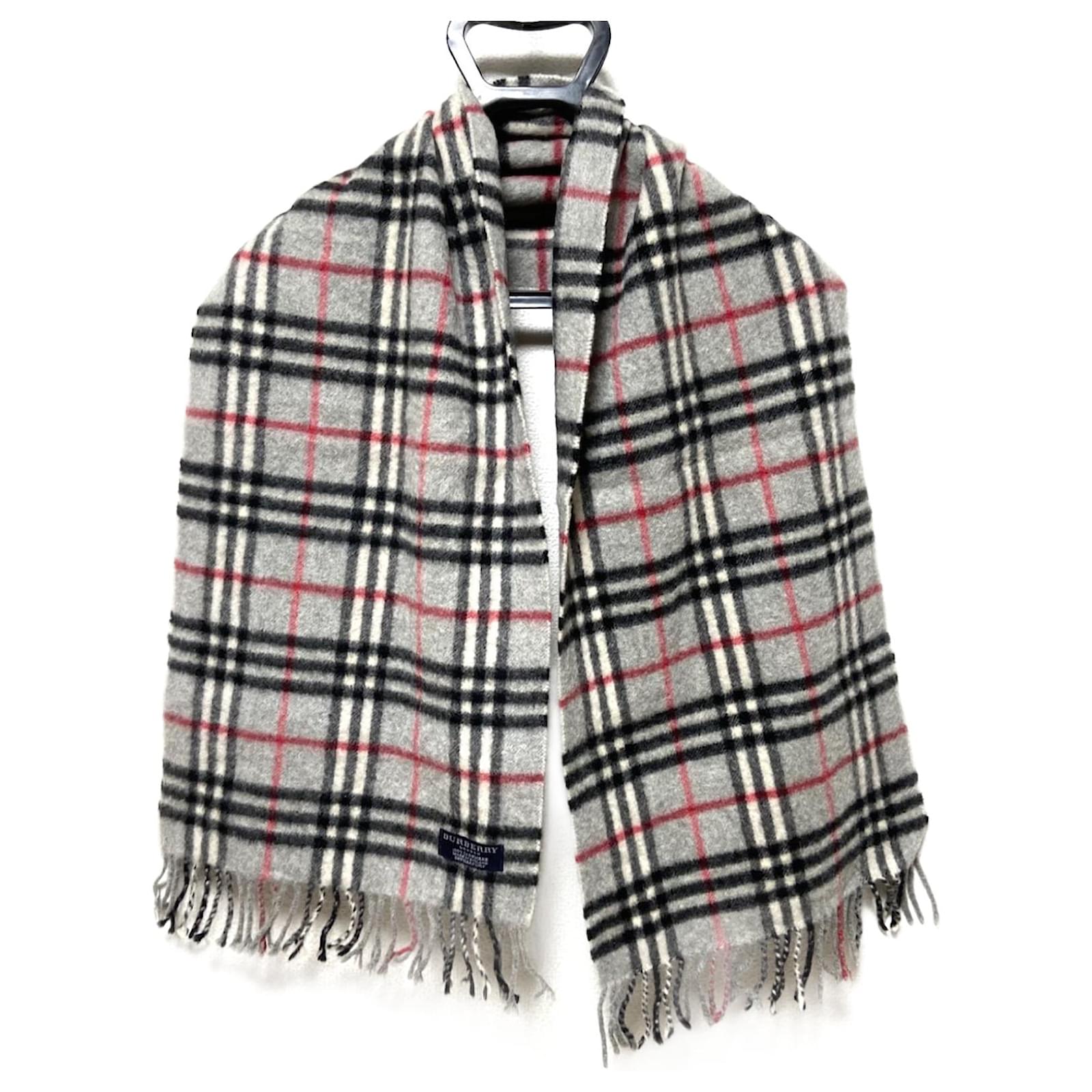 BURBERRY Grau Wolle ref.688944 - Joli Closet