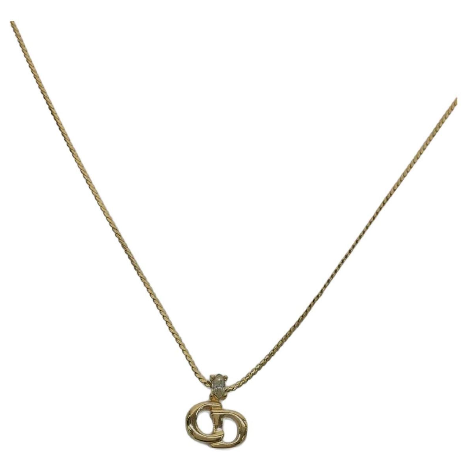 *Christian Dior CD-Logo Necklace Golden Gold-plated ref.691291 - Joli ...