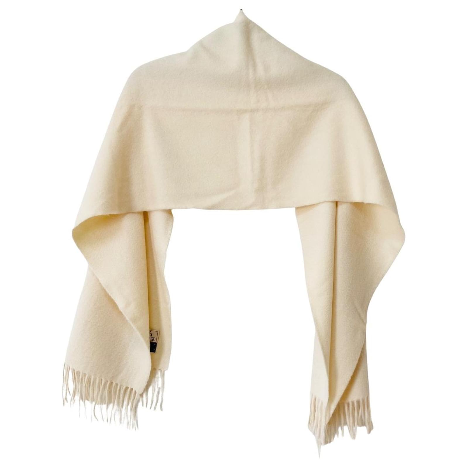 Hermès Hermes Cream Wool ref.694907 - Joli Closet