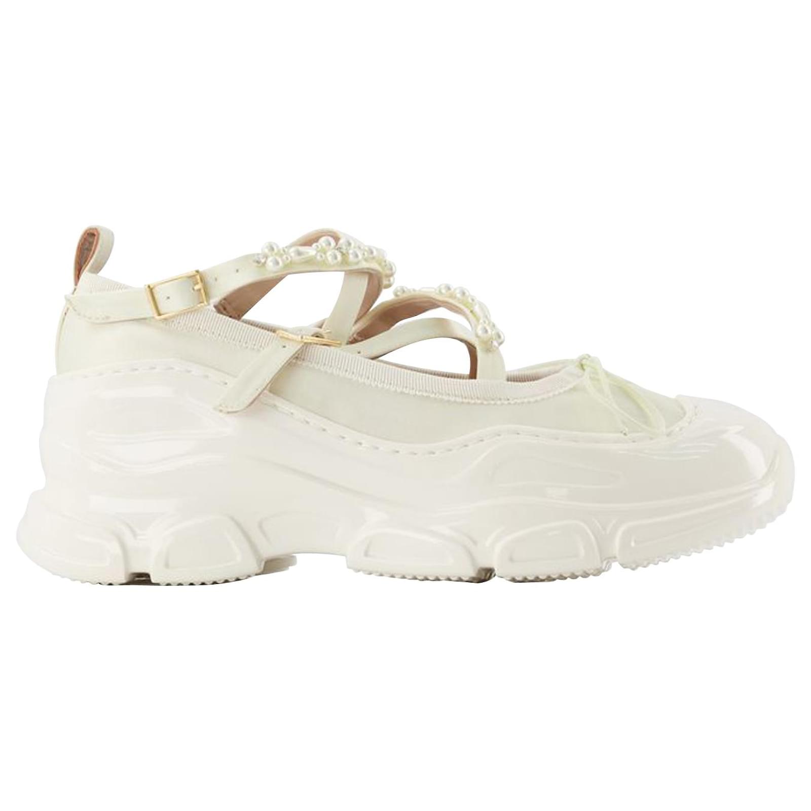 Simone Rocha Ballerines Criss-Cross Perlées en Satin Ivoire Rose ref ...