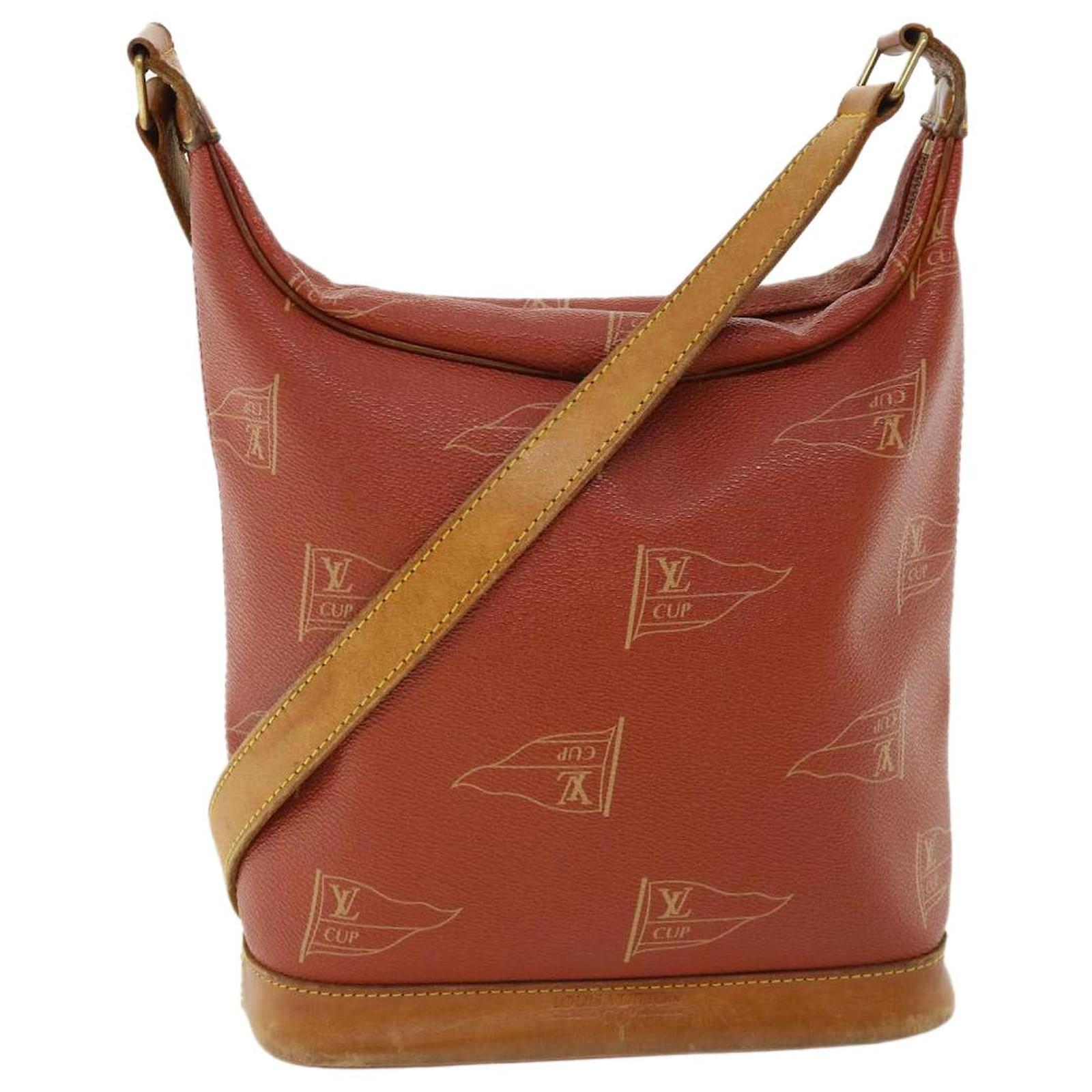 LOUIS VUITTON LOUIS VUITTON Cup Le Touquet Umhängetasche Rot M80027 ...