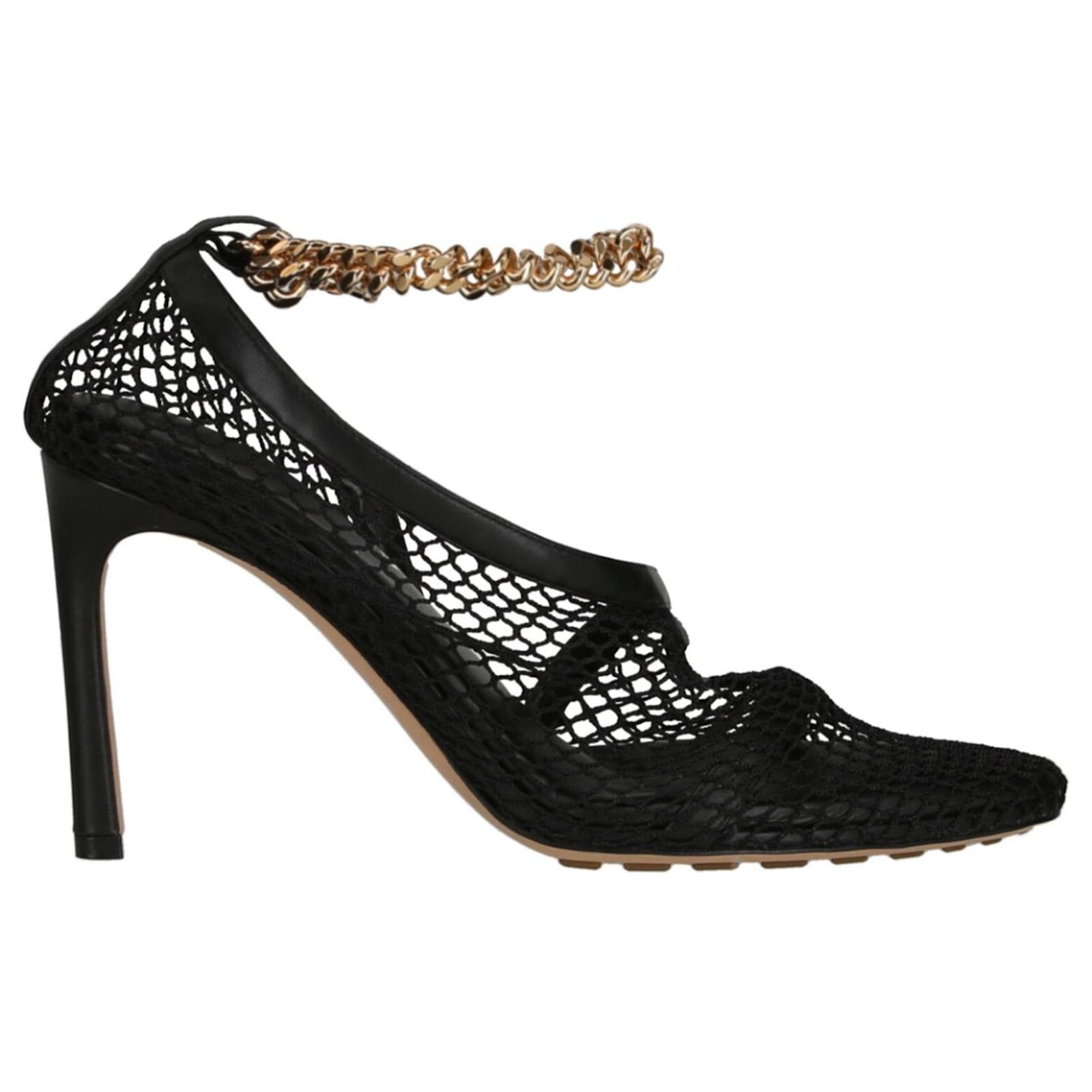 Bottega Veneta Chain-Trimmed Stretch Pumps Black Leather ref.698905 ...