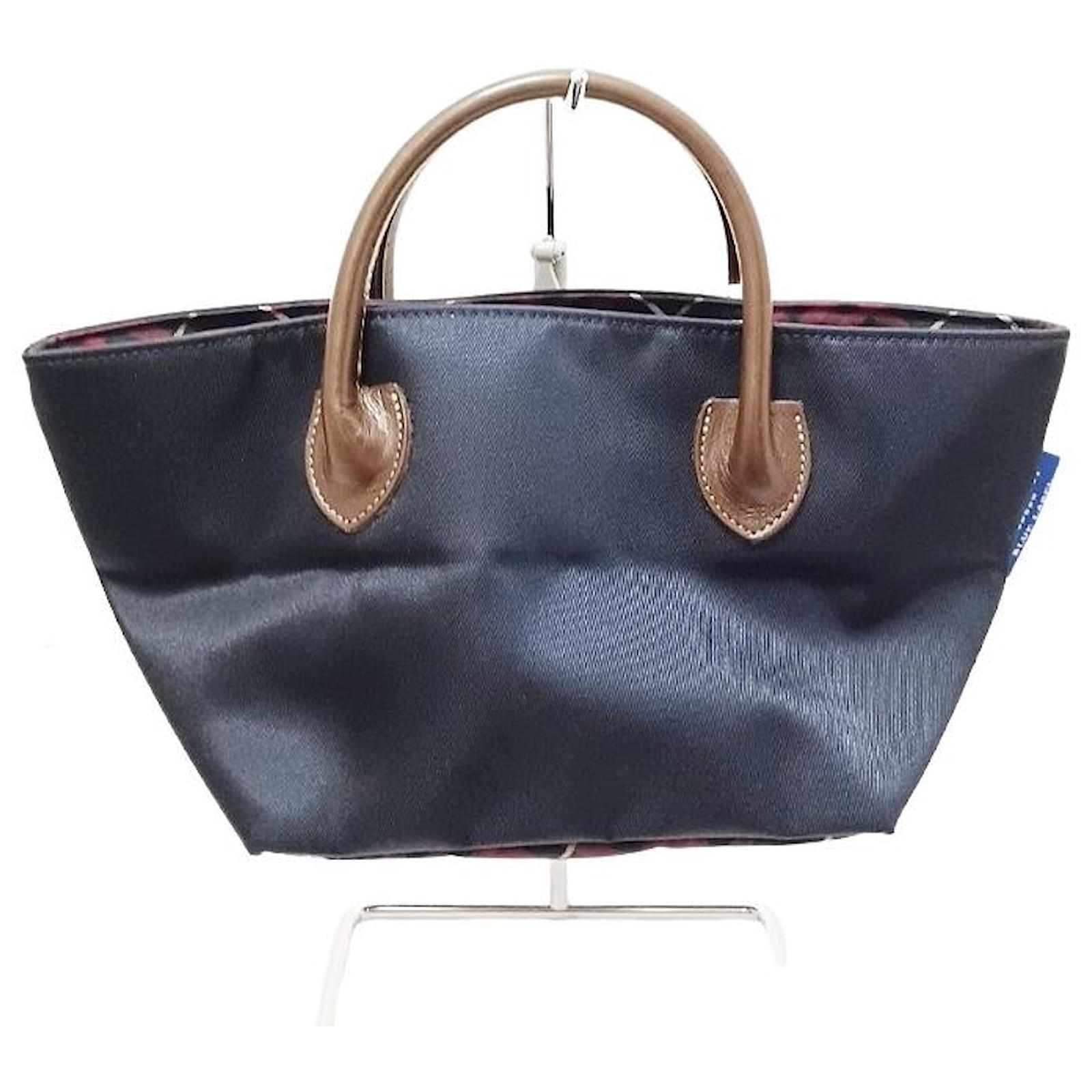 BURBERRY Navy blue Synthetic ref.699447 - Joli Closet