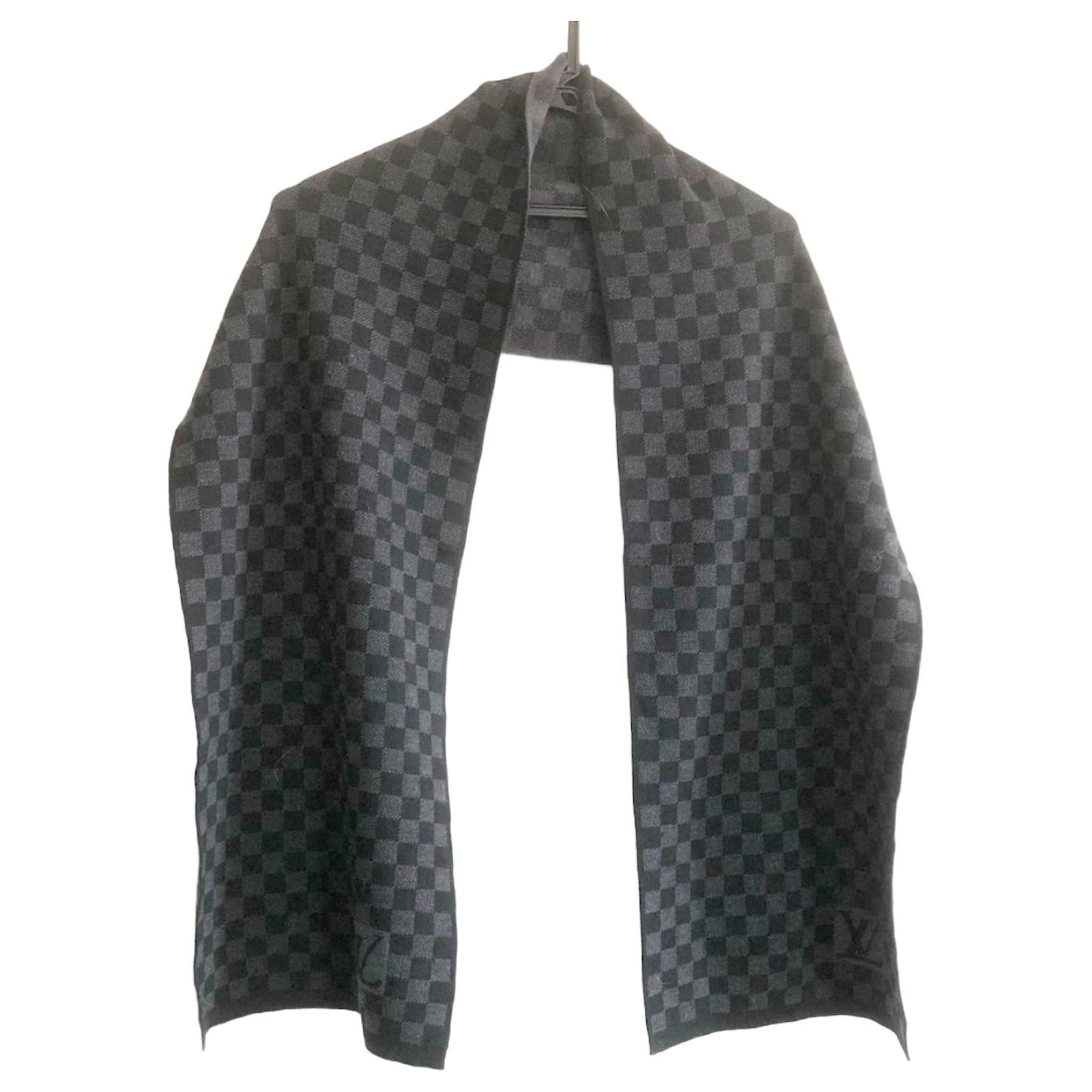Louis Vuitton Multiple colors Wool ref.704799 - Joli Closet