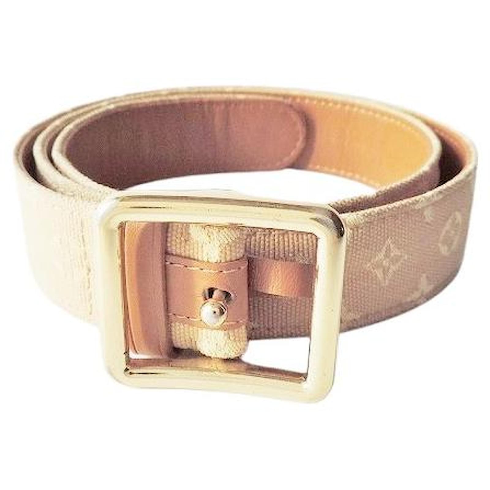Louis Vuitton Beige Cloth ref.708266 - Joli Closet