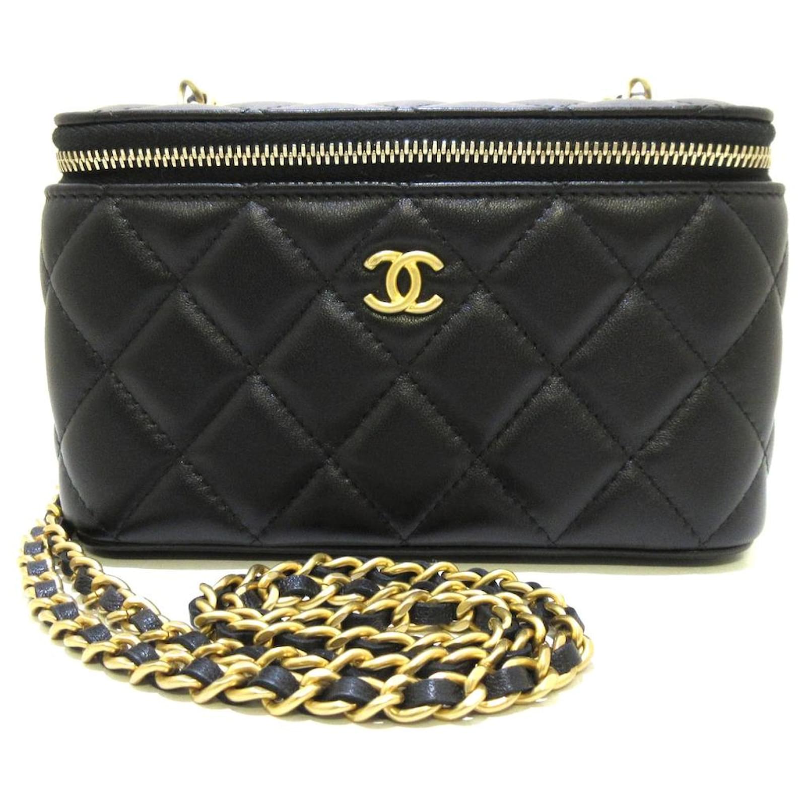 Chanel Vanity Black Leather ref.711718 - Joli Closet