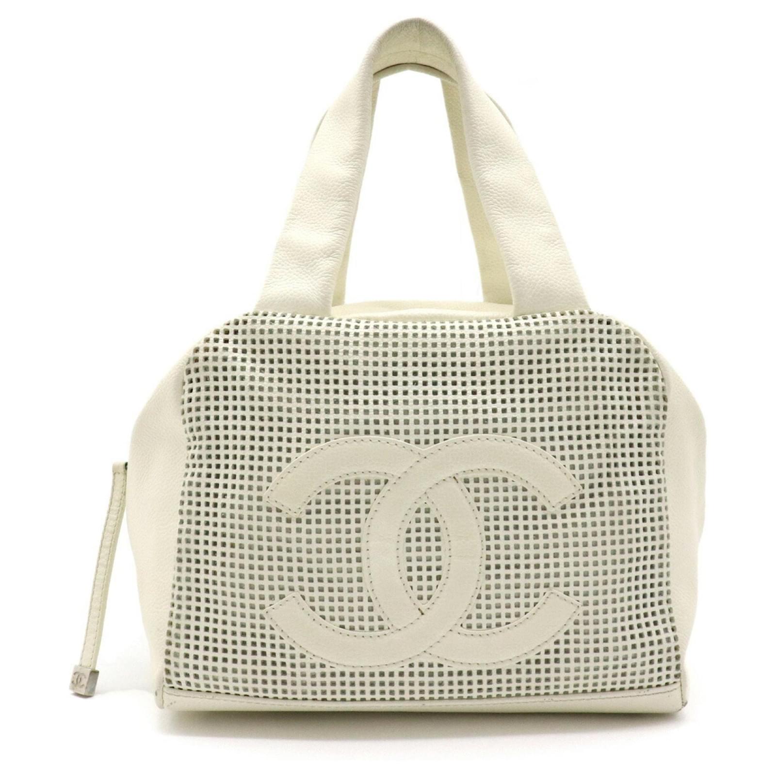 Chanel Coco Handle White Leather ref.717113 - Joli Closet