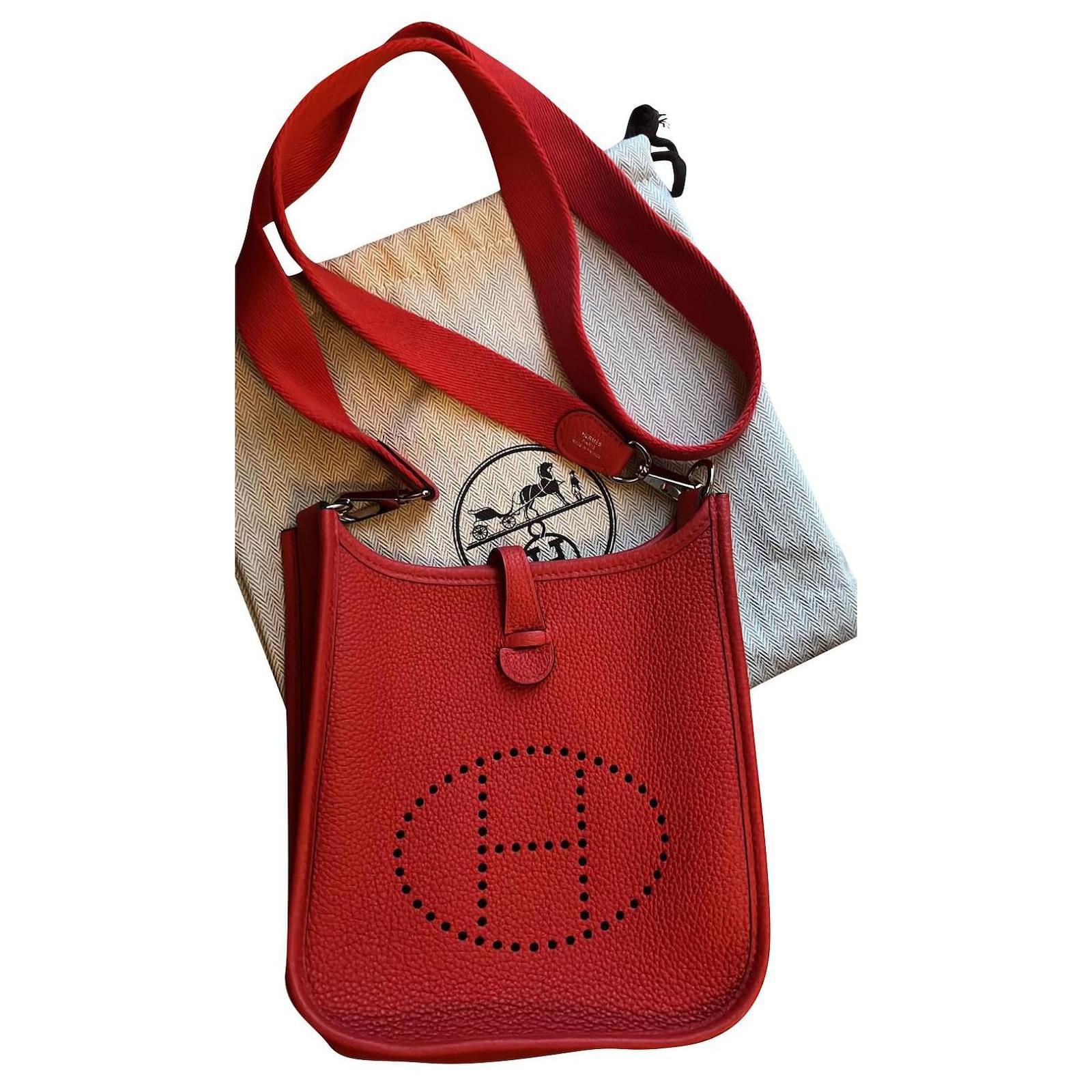 Hermès Handbags Red Leather ref.717241 - Joli Closet